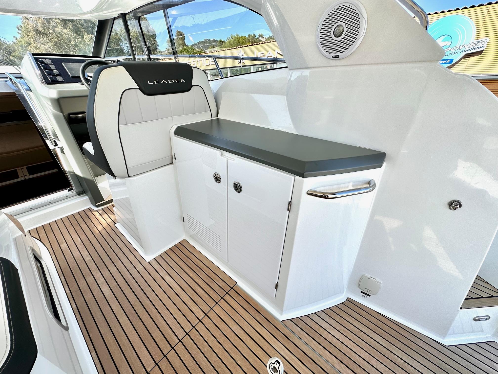 2020 Jeanneau Leader 36 Sports Cruiser for sale - YachtWorld