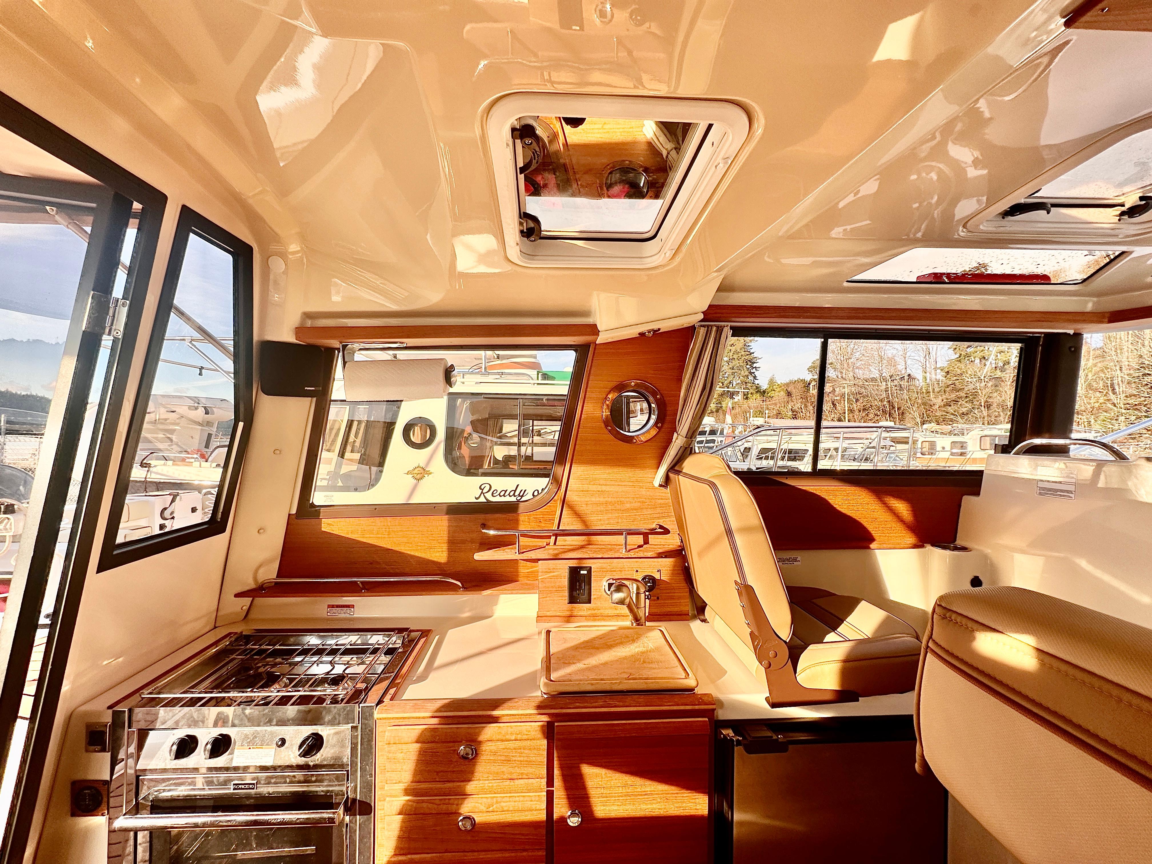 2023 Ranger Tugs R-27 Cuddy Cabin for sale - YachtWorld