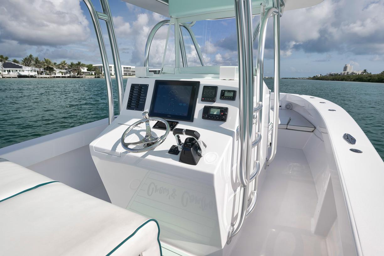 1995 Jupiter 31 Center Console Center Console for sale - YachtWorld