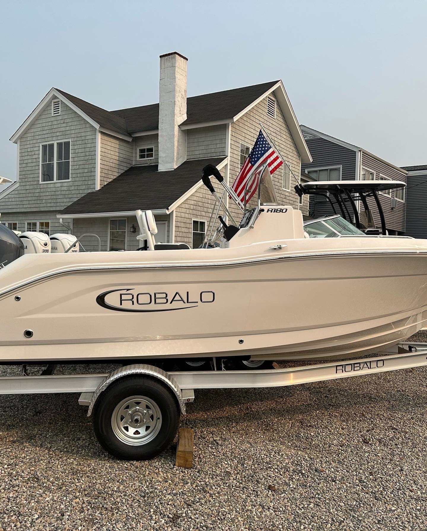 2023 Robalo R180 Center Console Center Console Boote Kaufen - YachtWorld