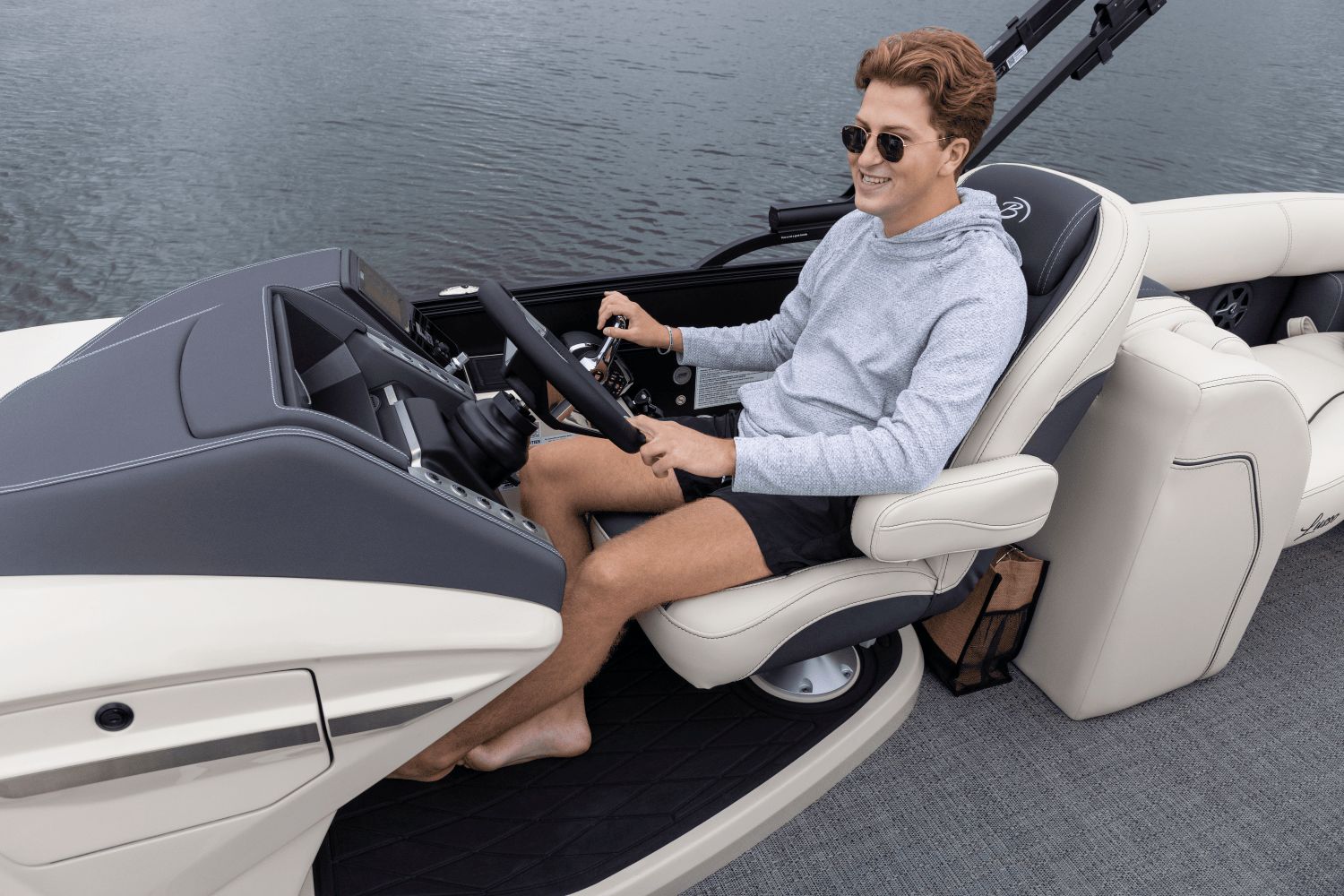 2026 Barletta Lusso 23 QCSS Ospecificerad till salu- YachtWorld