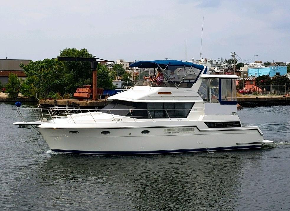 Used 1991 Carver 43 Cockpit Motoryacht - Maryland | TopBoats
