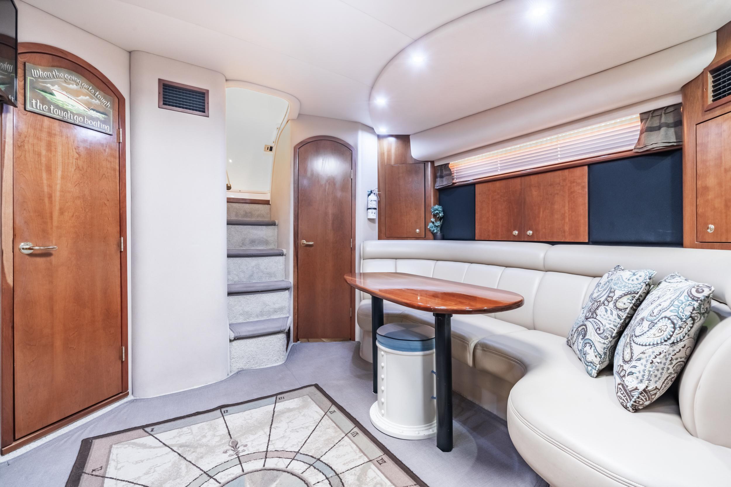 2001 Cruisers Yachts 3870 Cruiser for sale - YachtWorld