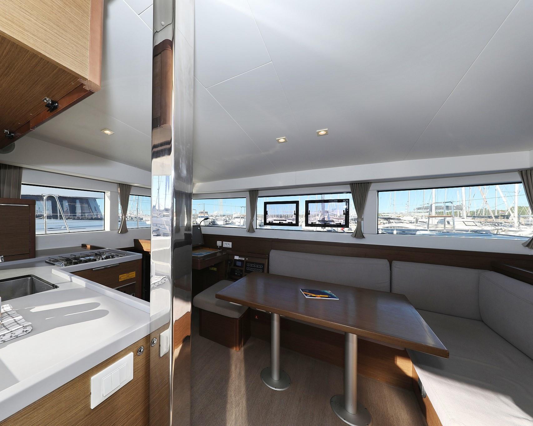 2018 Lagoon 40 Multi-Hull for sale - YachtWorld