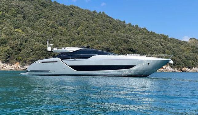 Occasion 2021 Riva 88 folgore - Islas Baleares | TopBoats