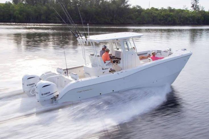 2026 World Cat 295 CC Power katamaran till salu- YachtWorld