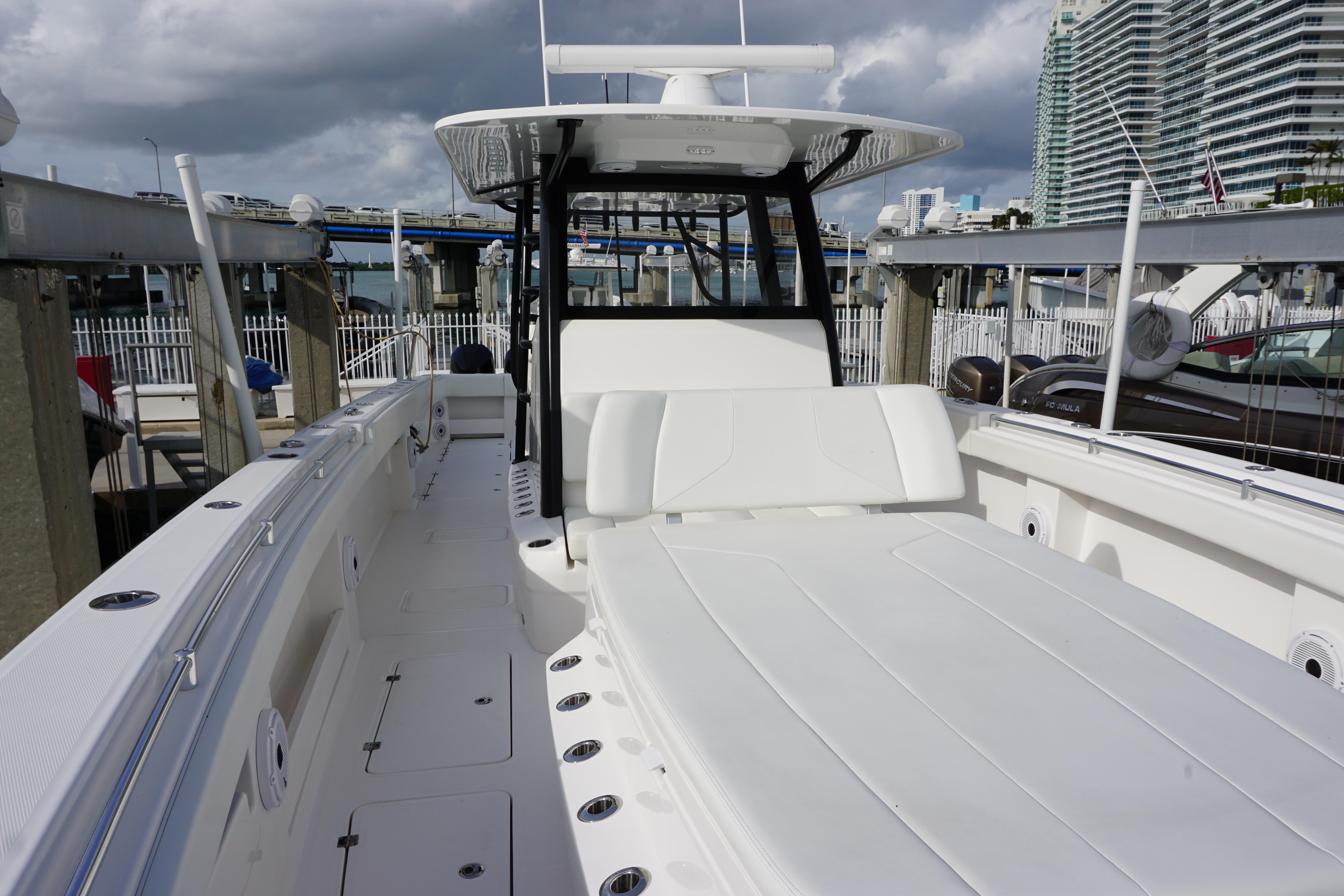 2022 Invincible 40 Catamaran Power Catamaran for sale - YachtWorld