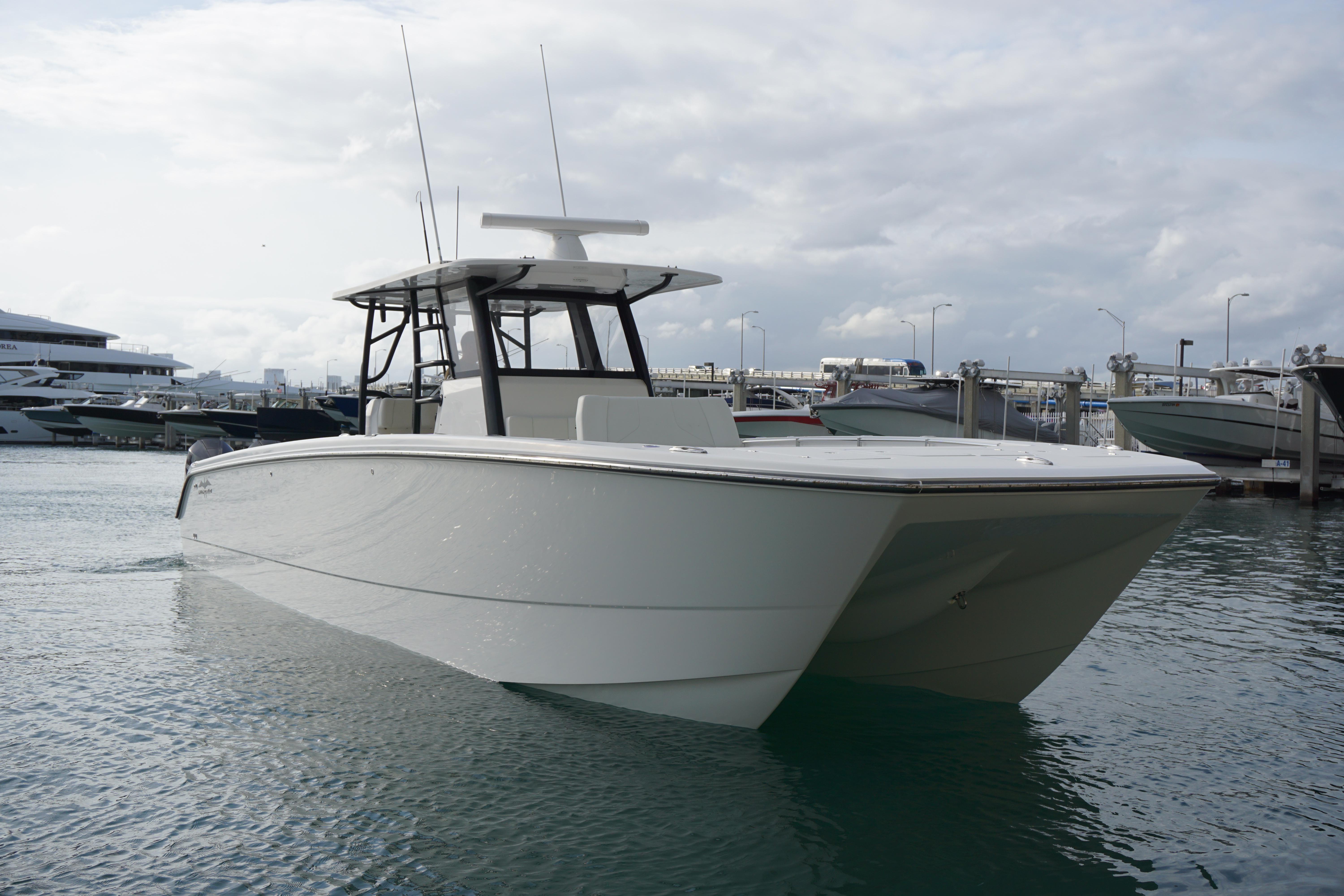 2022 Invincible 40 Catamaran Power Catamaran for sale - YachtWorld