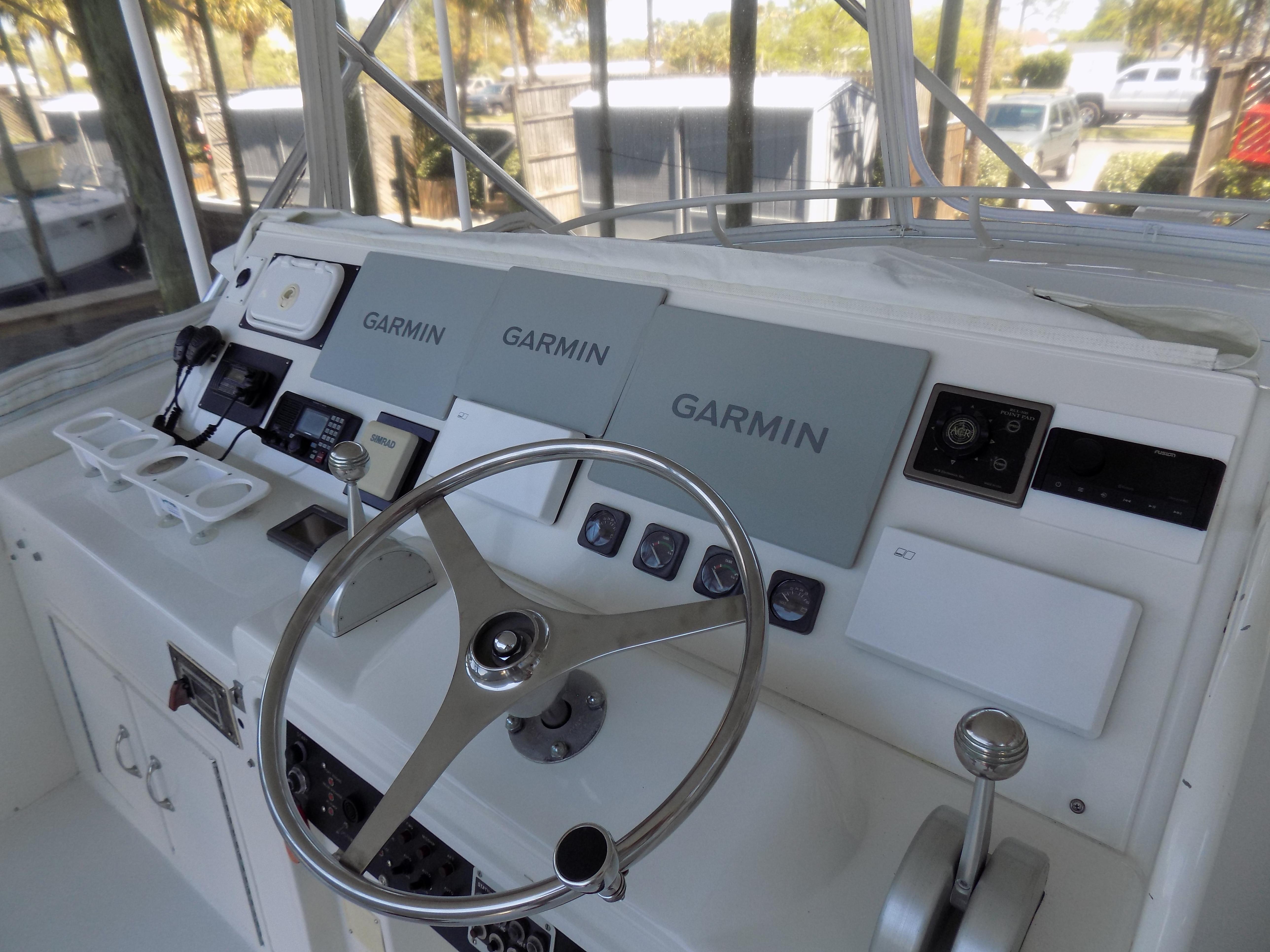 1997 Hatteras 50 Convertible Convertible for sale - YachtWorld