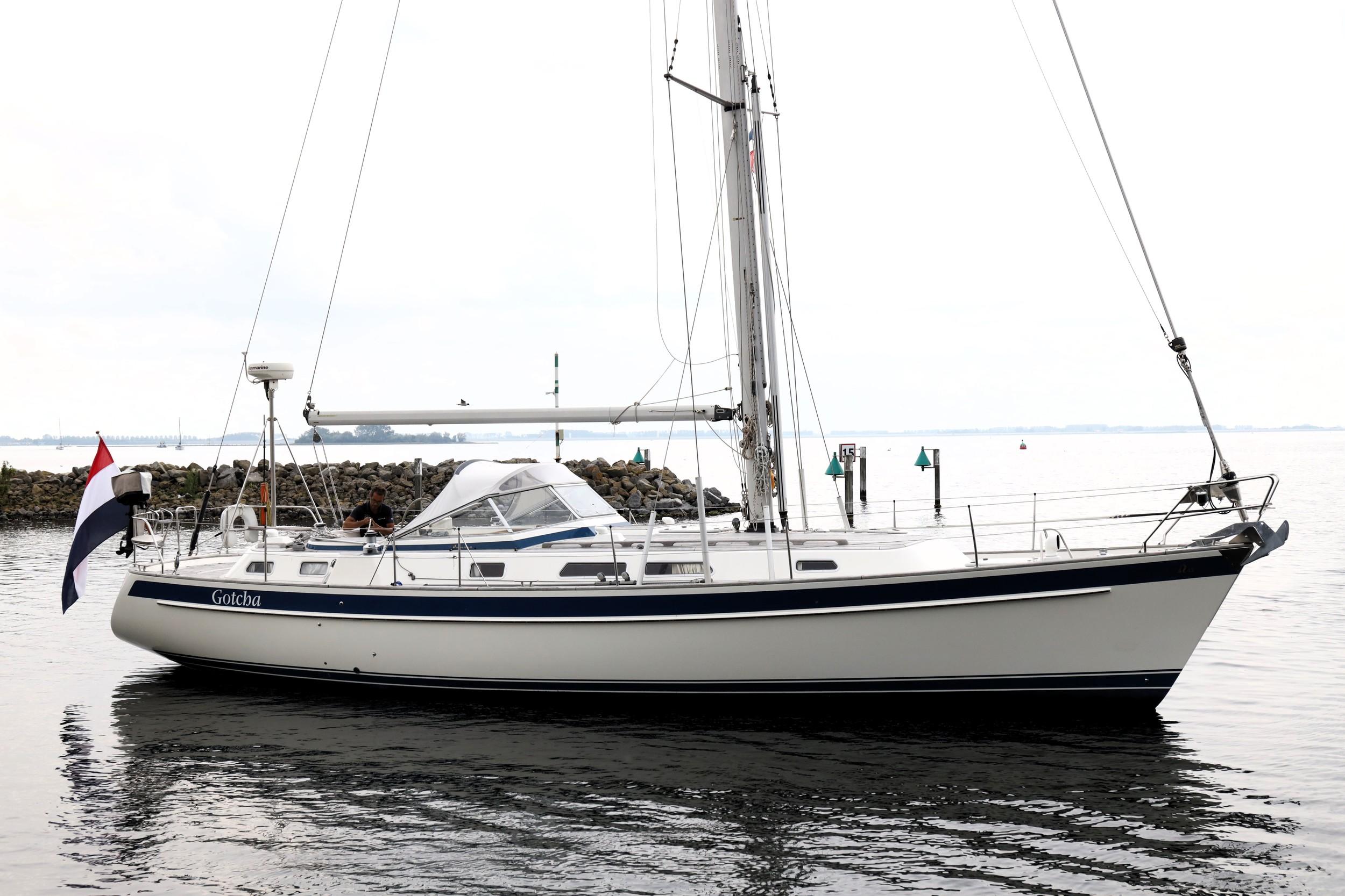 Used Hallberg-Rassy 43 - iNautia