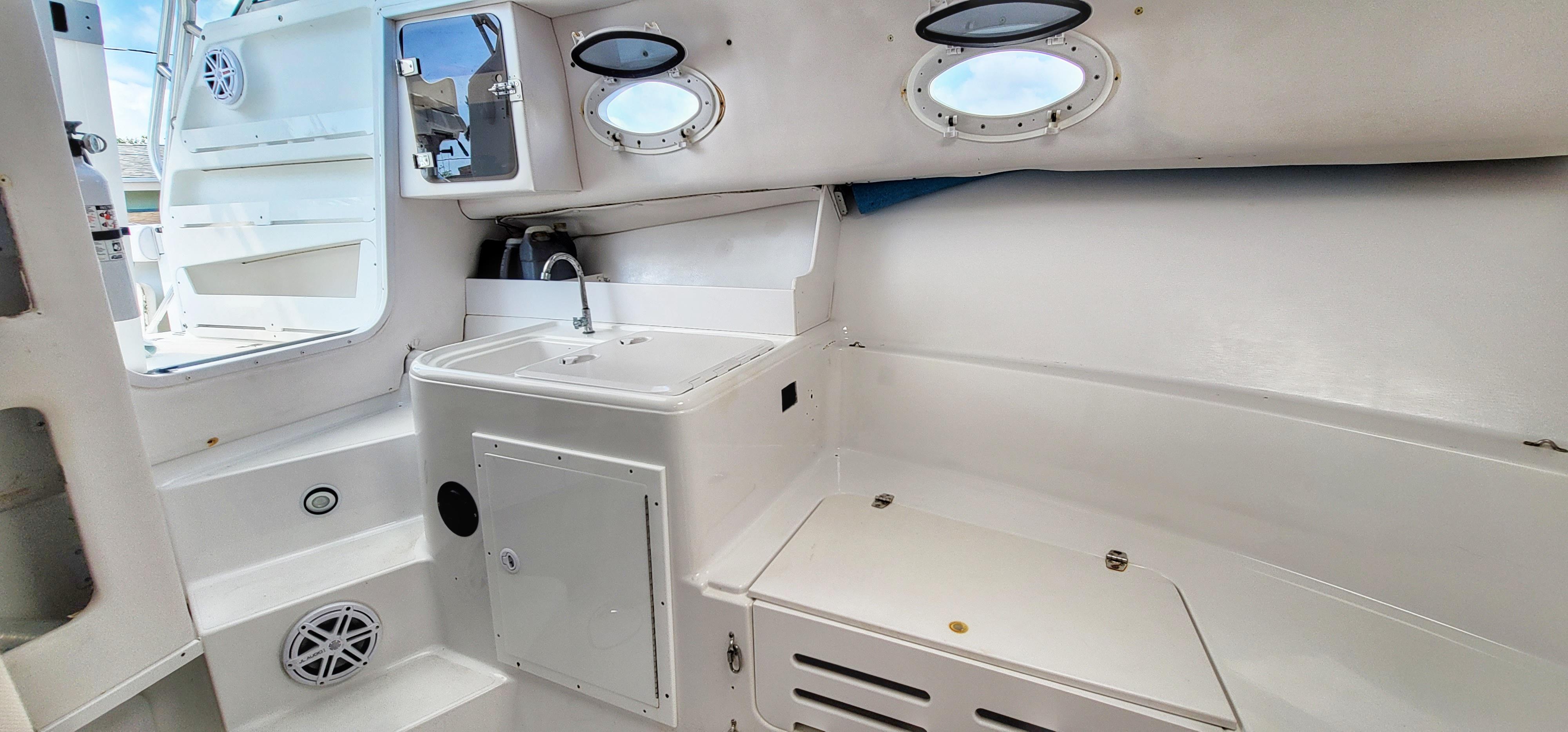 2000 Pro-Line 29 Walkaround Walkaround for sale - YachtWorld