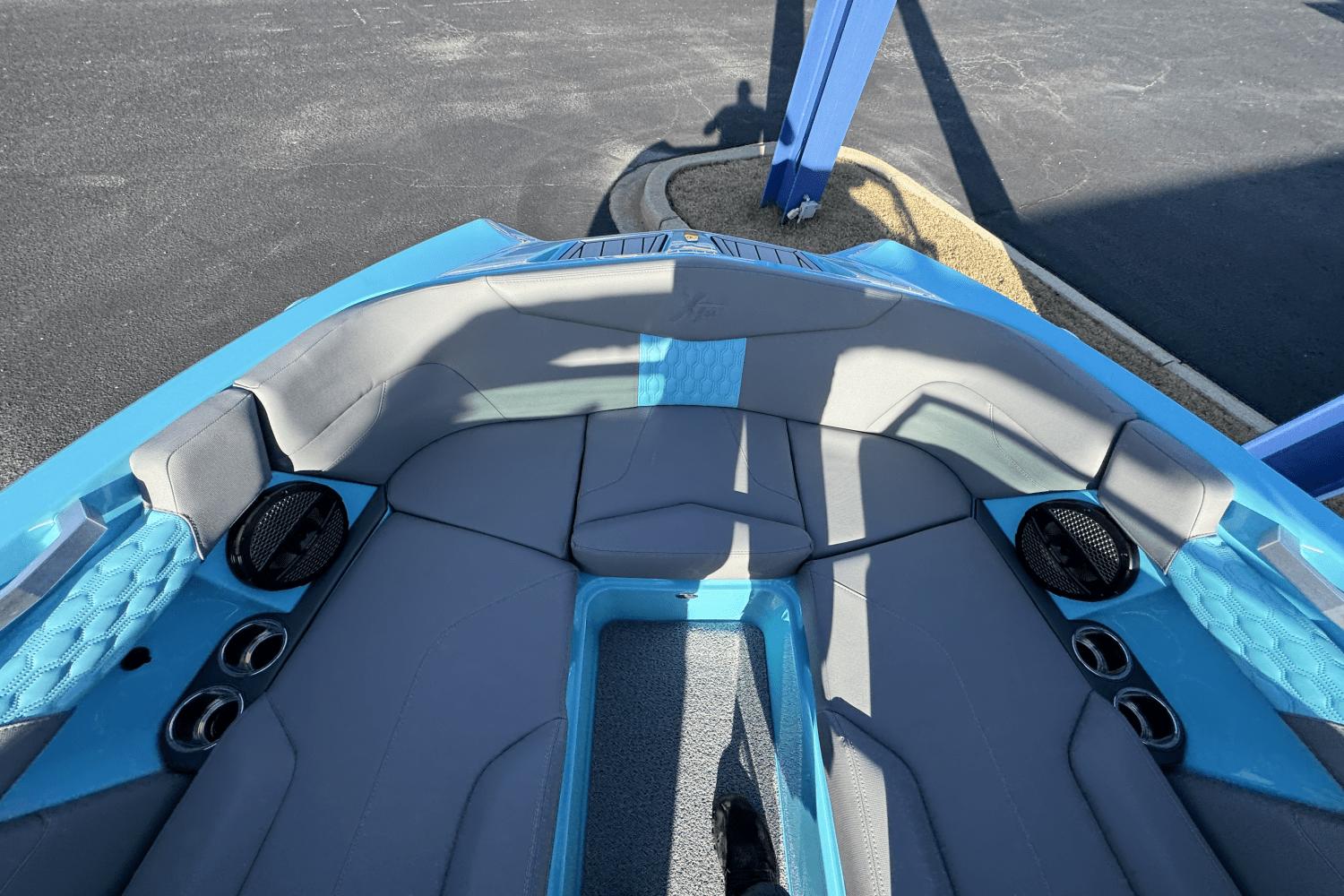 2024 MasterCraft XT24 Ski and Wakeboard for sale - YachtWorld