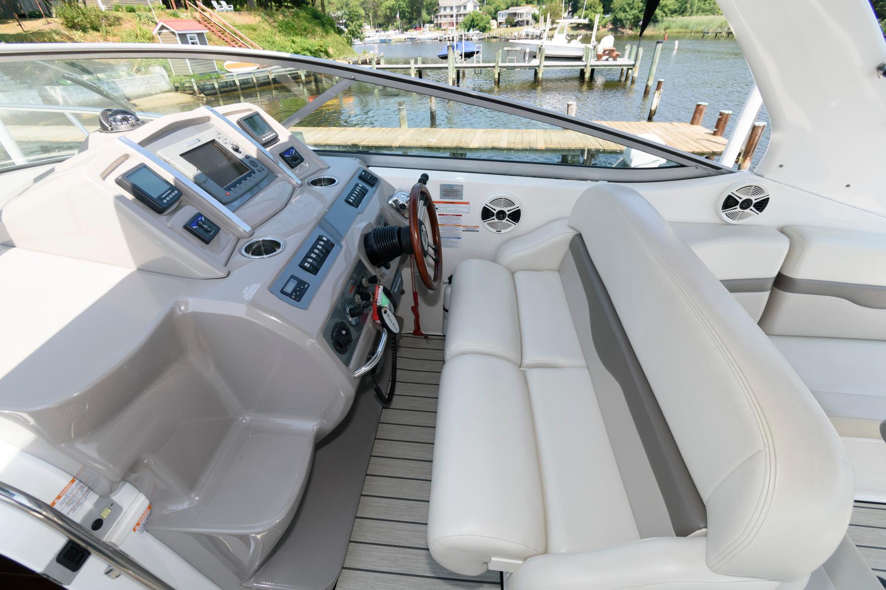 2010 Chaparral Signature 350 Cruiser for sale - YachtWorld