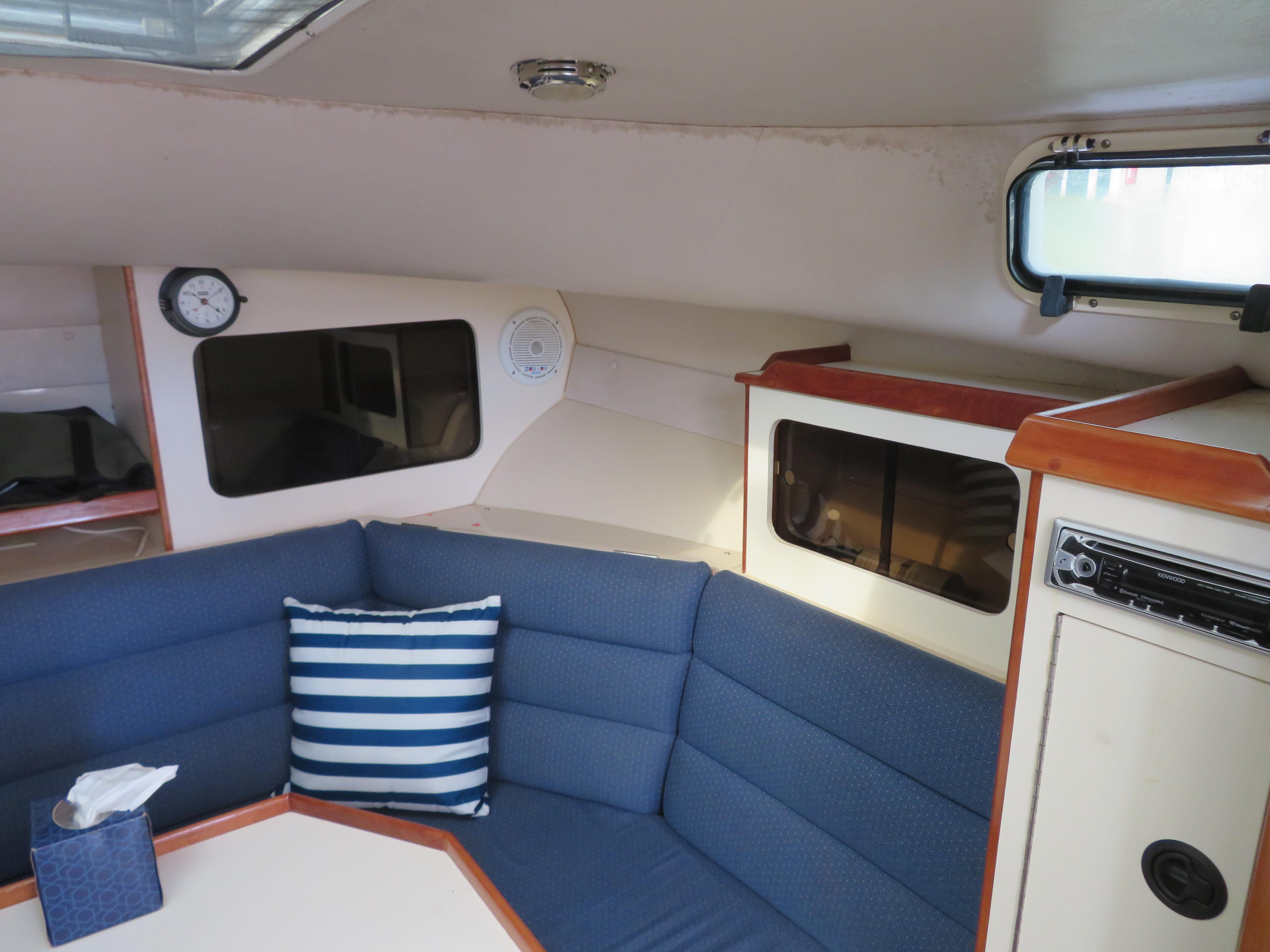 2007 Albin 30 Family Cruiser Downeast for sale - YachtWorld