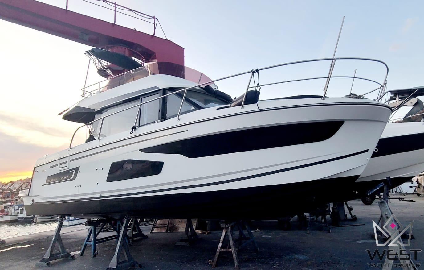 Used Jeanneau Merry Fisher 1095 FLY in 17 - Charente-Maritime - iNautia