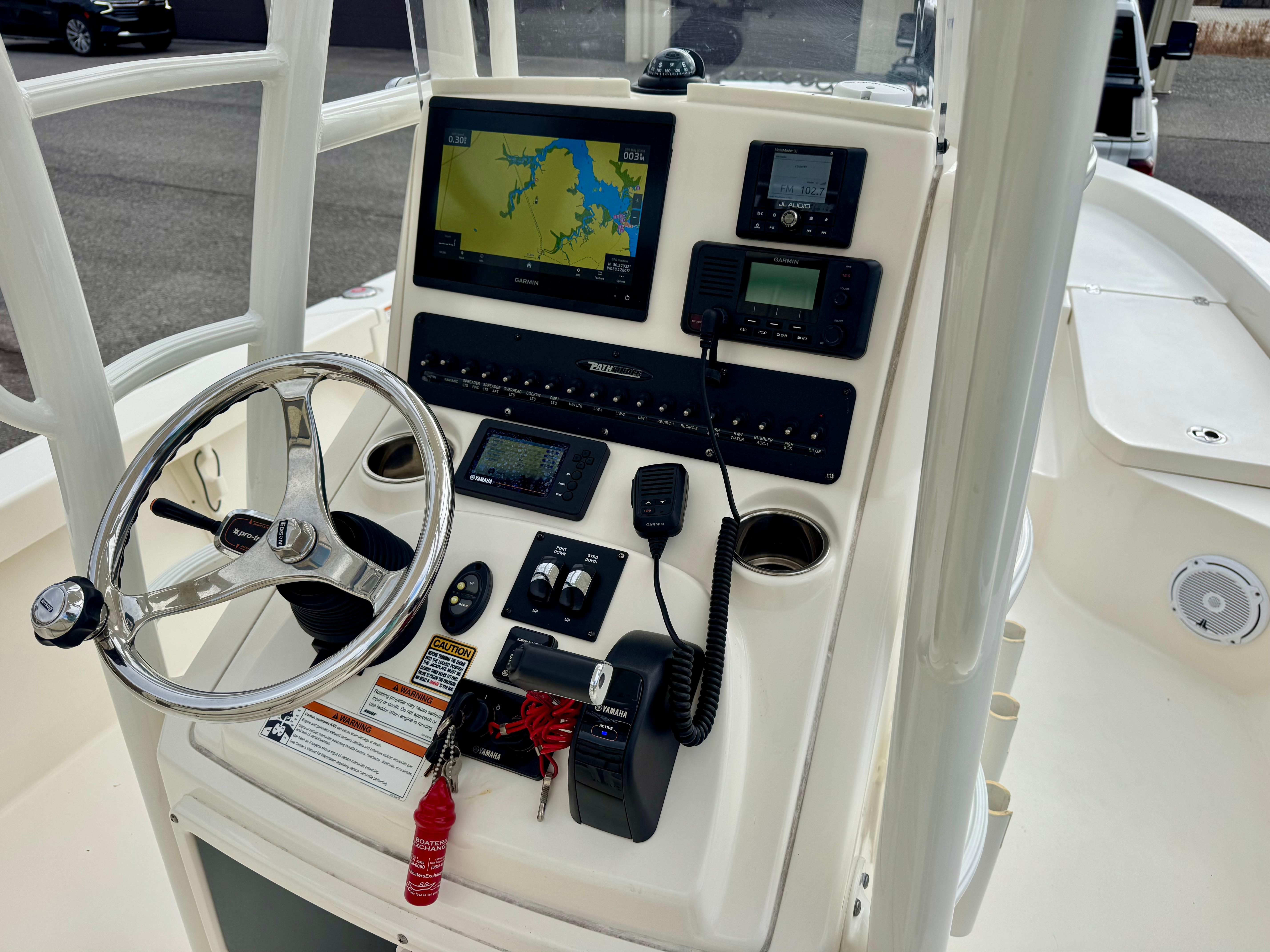 2019 Pathfinder 2600 HPS Bay for sale - YachtWorld