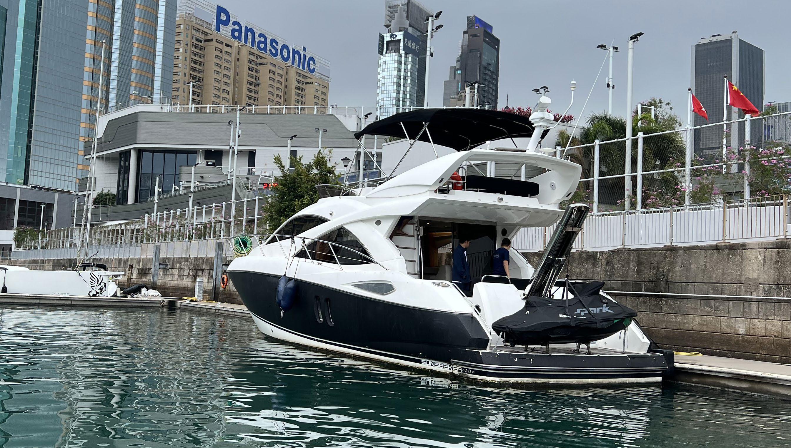 2005 Sunseeker Manhattan 50 Cruiser for sale - YachtWorld