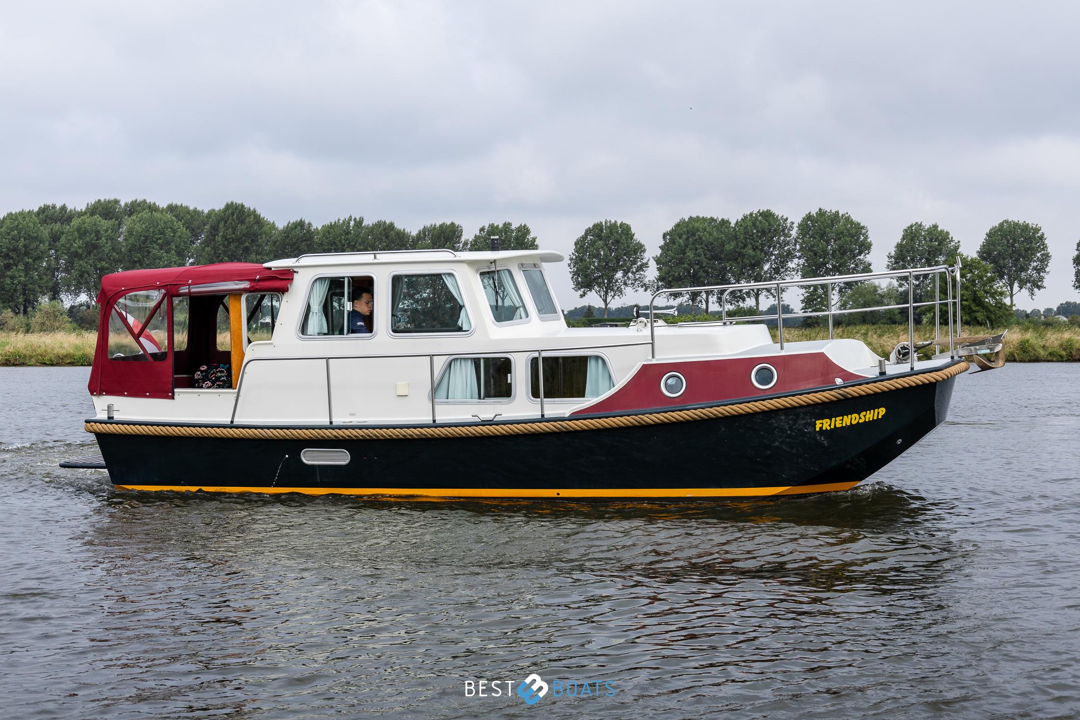 Used 1997 Linssen Dutch Sturdy 260 OC | TopBoats