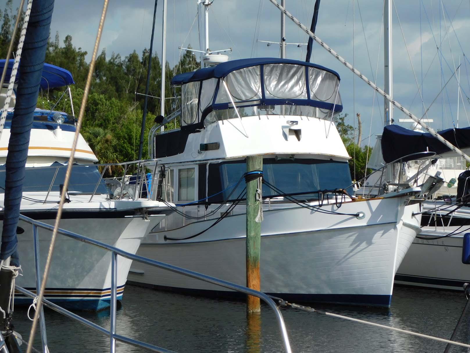 1986 Grand Banks 46 Classic Wide Body Trålare till salu- YachtWorld