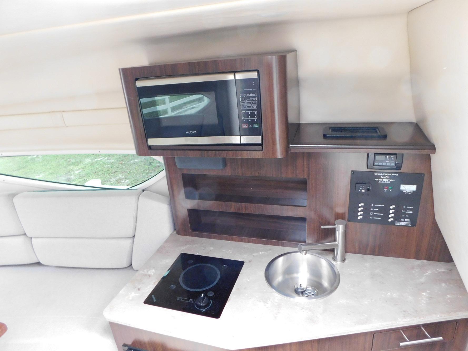 2018 Regal 26 Express Express-Boot Kaufen - YachtWorld