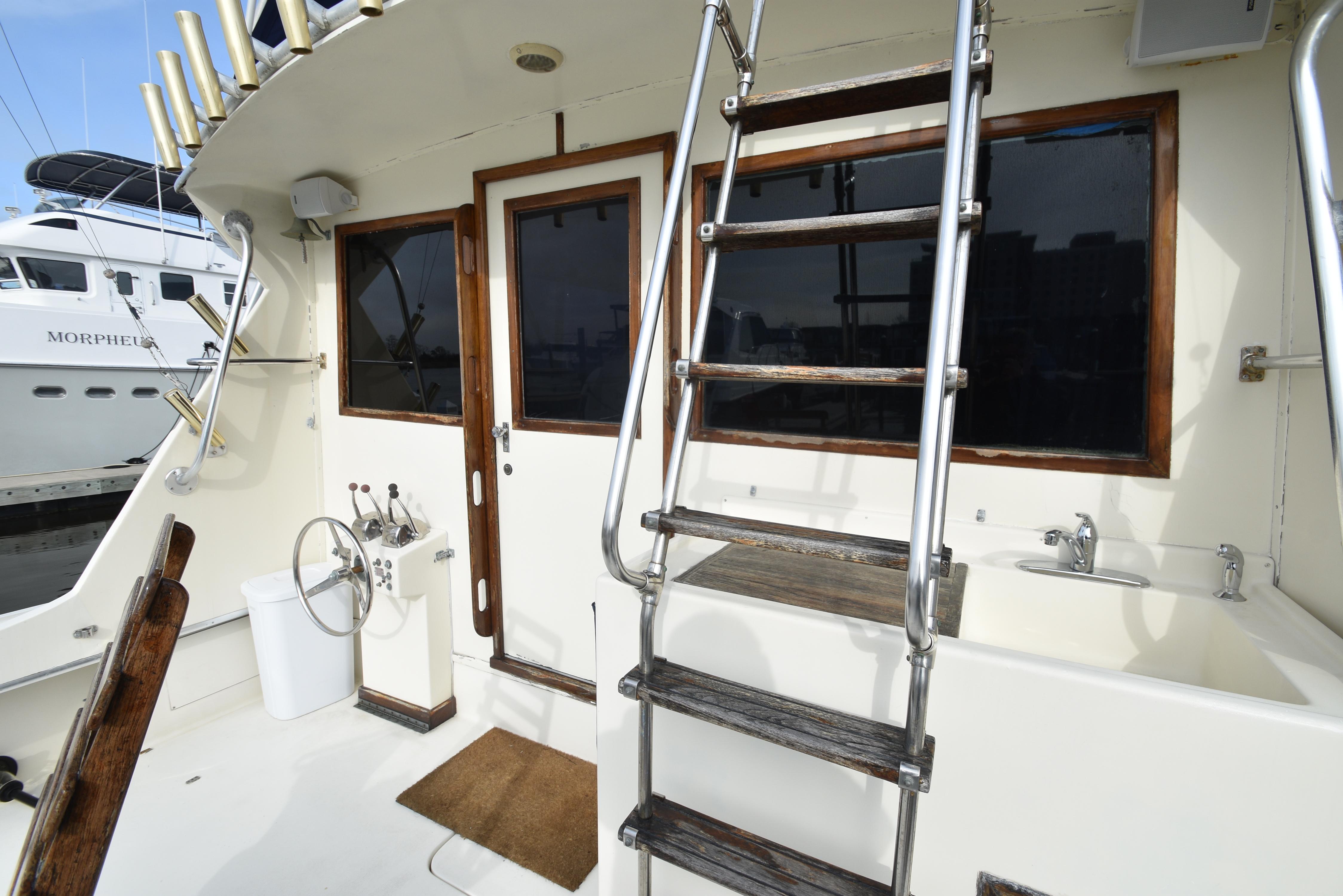 1978 Hatteras 46 Convertible Convertible for sale - YachtWorld