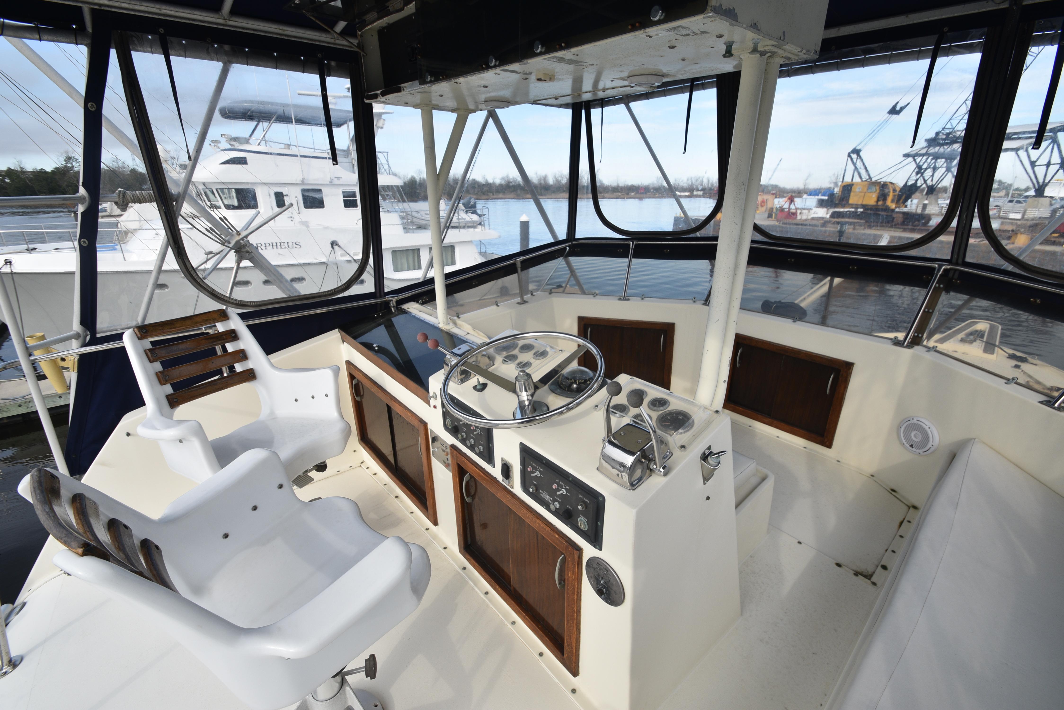 1978 Hatteras 46 Convertible Convertible for sale - YachtWorld