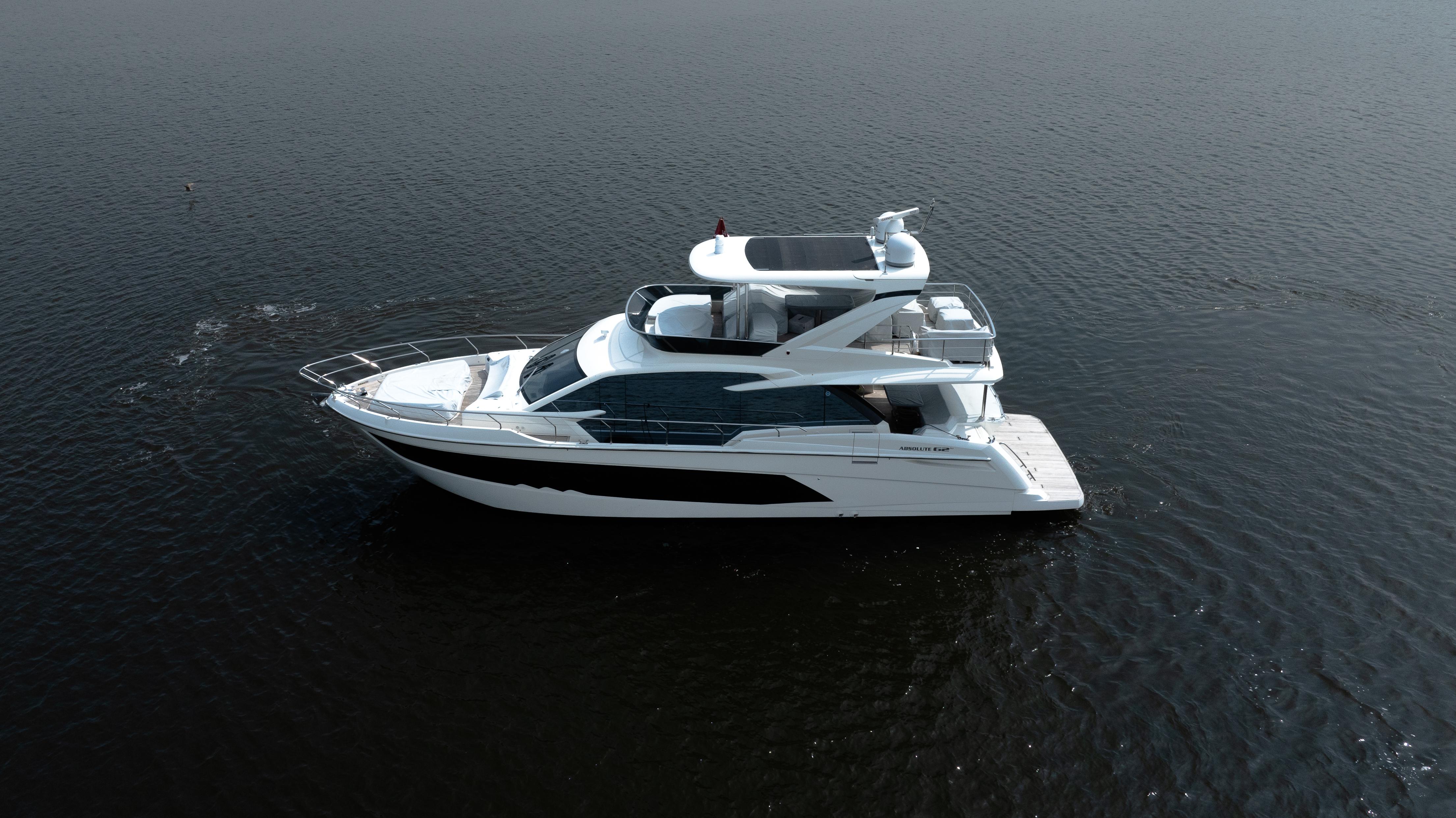 2022 Absolute 62 Fly Flybridge for sale - YachtWorld