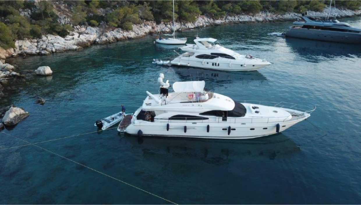 Used 2004 Princess 65 | TopBoats