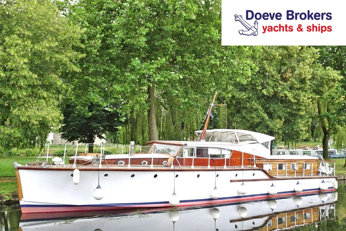 Gebraucht 1943 ex RAF Air-Sea rescue boat Classic Motor yacht 62 | TopBoats