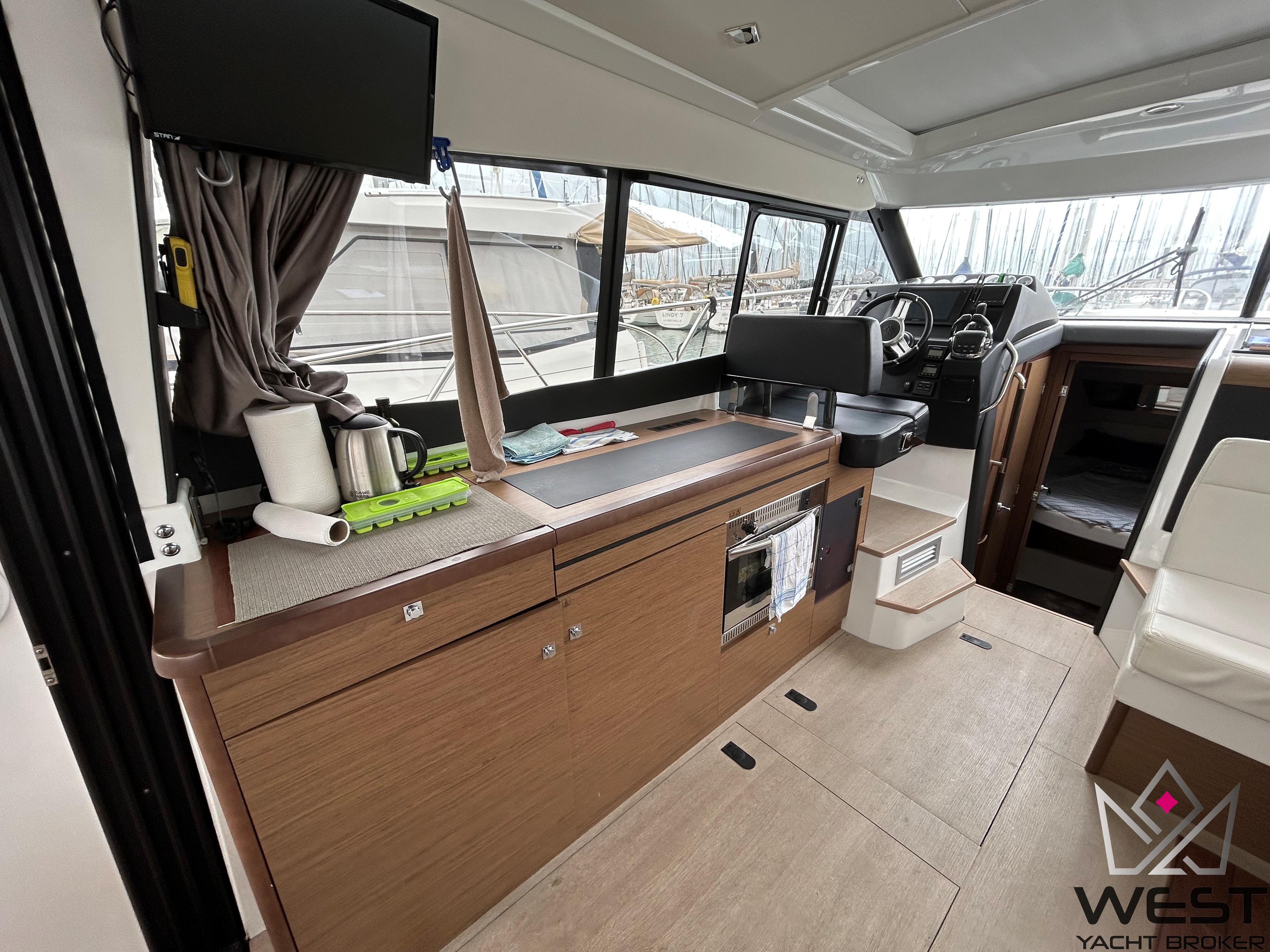 2017 Jeanneau NC 11 Cruise ships for sale - YachtWorld