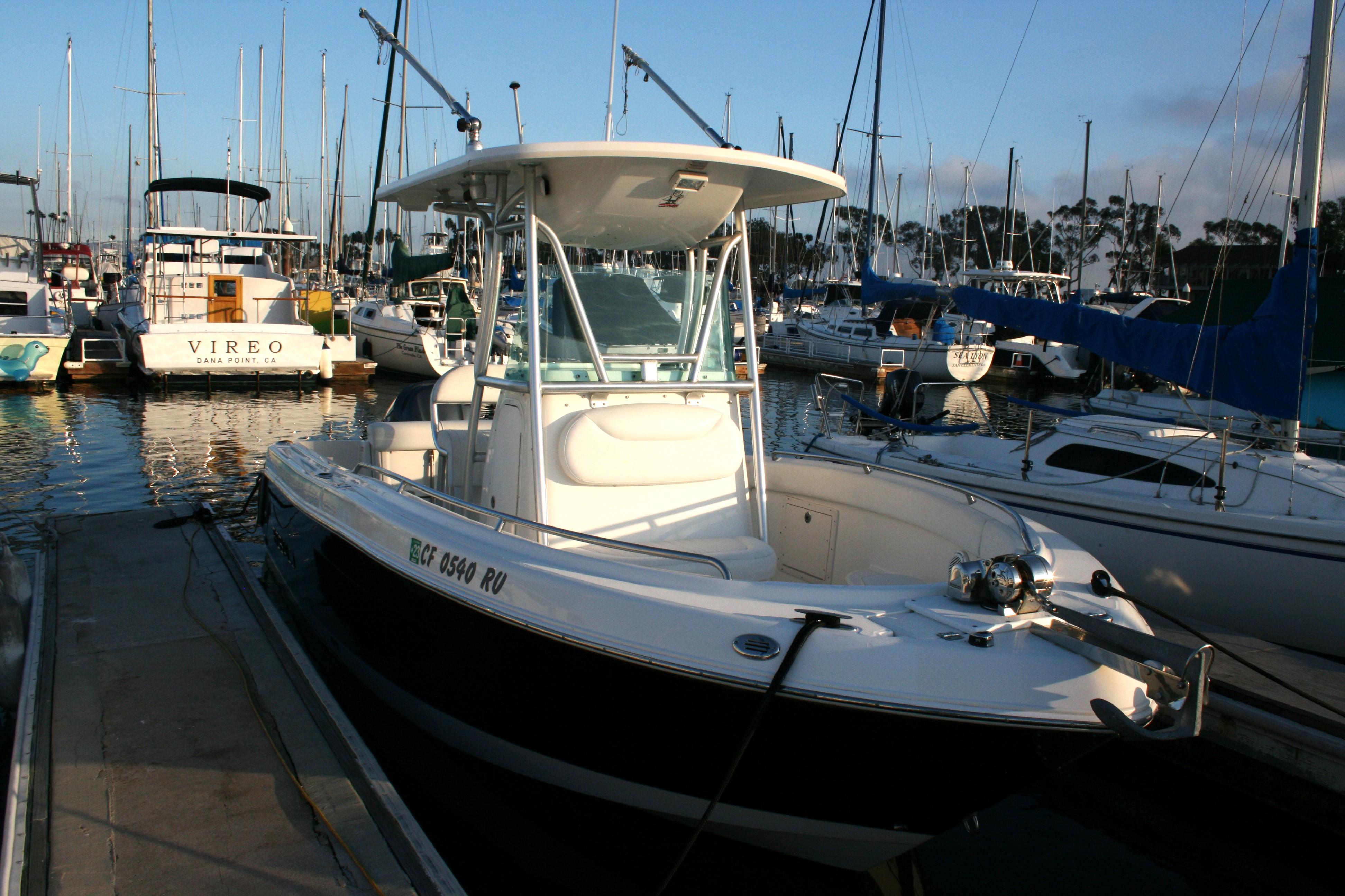 2010 Robalo R220 Center Console Saltwater Fishing for sale - YachtWorld