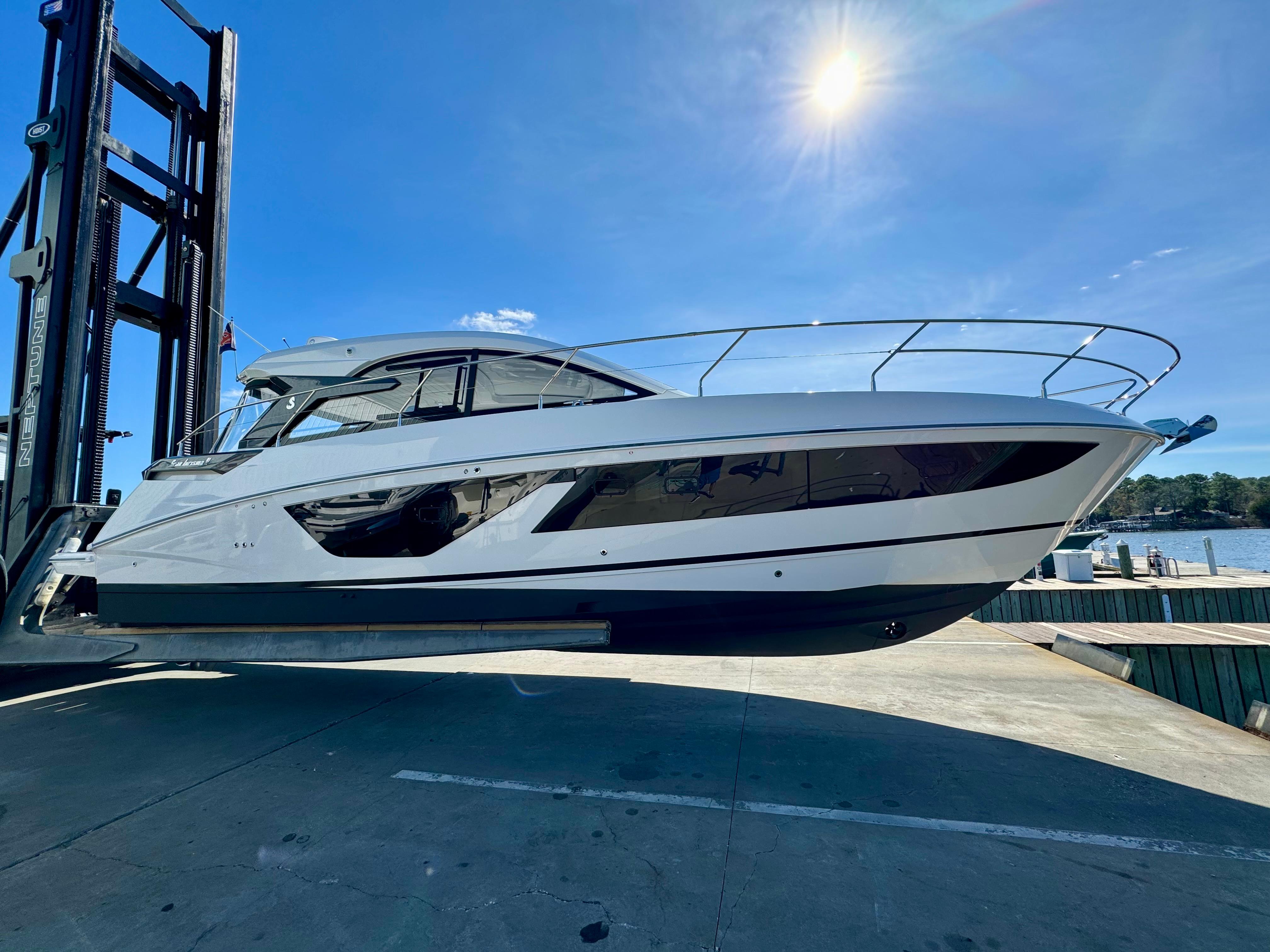 2022 Beneteau Gran Turismo 41 Cruiser for sale - YachtWorld