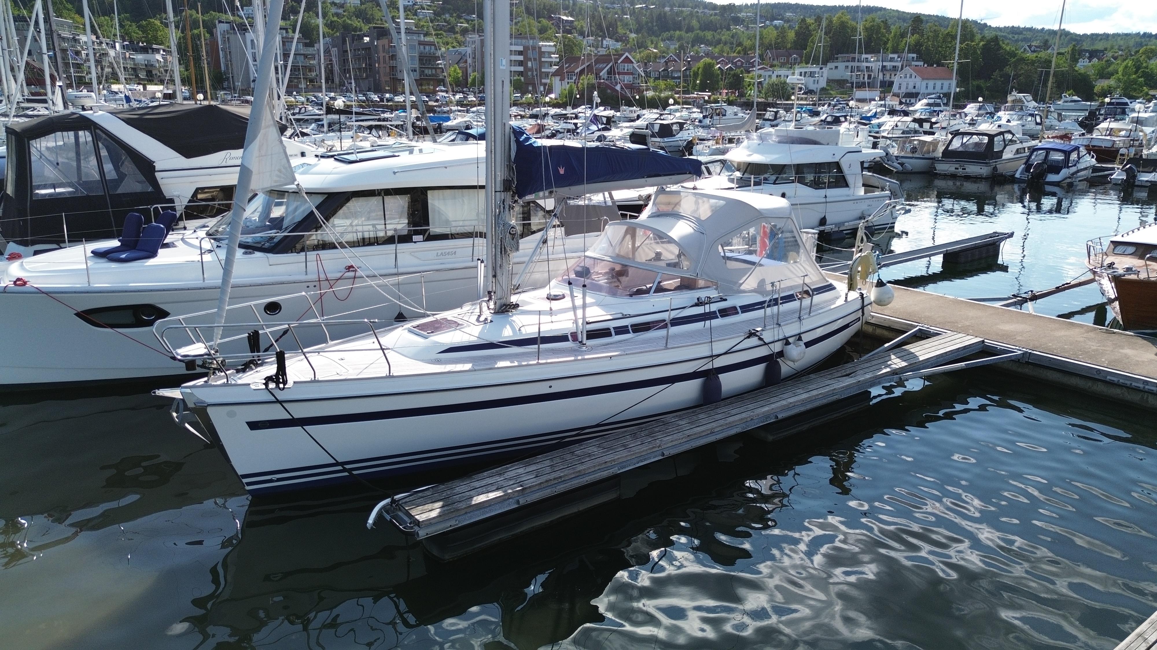 2005 Sunbeam 37 Motorsailer for sale - YachtWorld