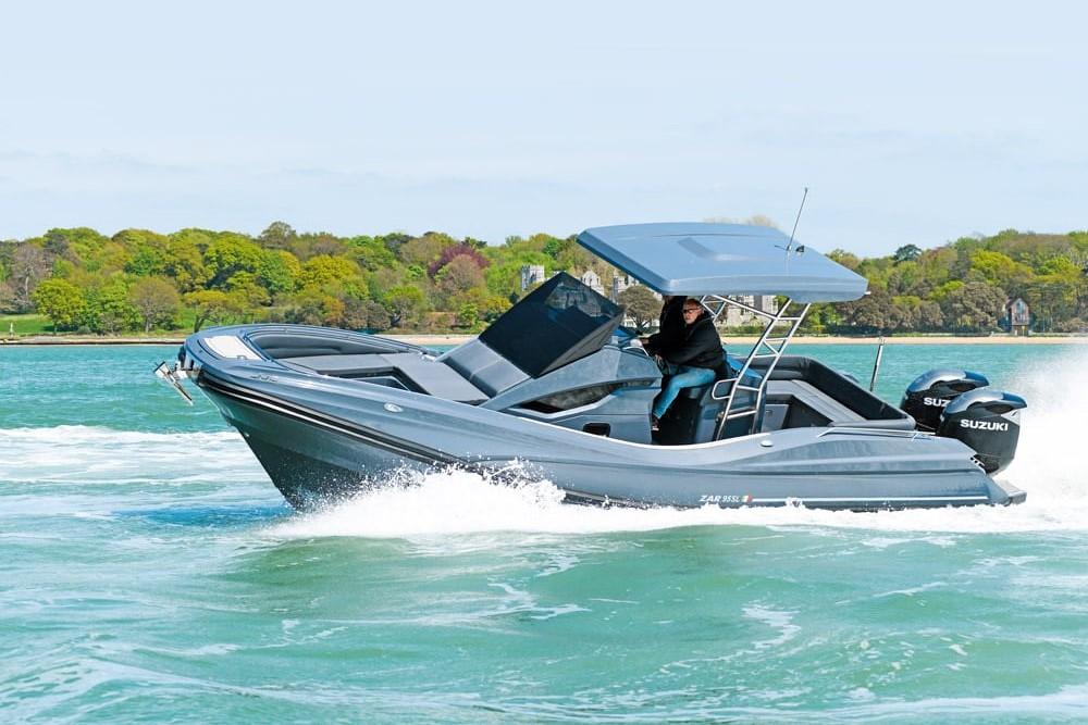 Zar Formenti 95 SL T Top & 2 x Suzuki DF350 | Ex-Demo: SAVE 35% | 10m ...