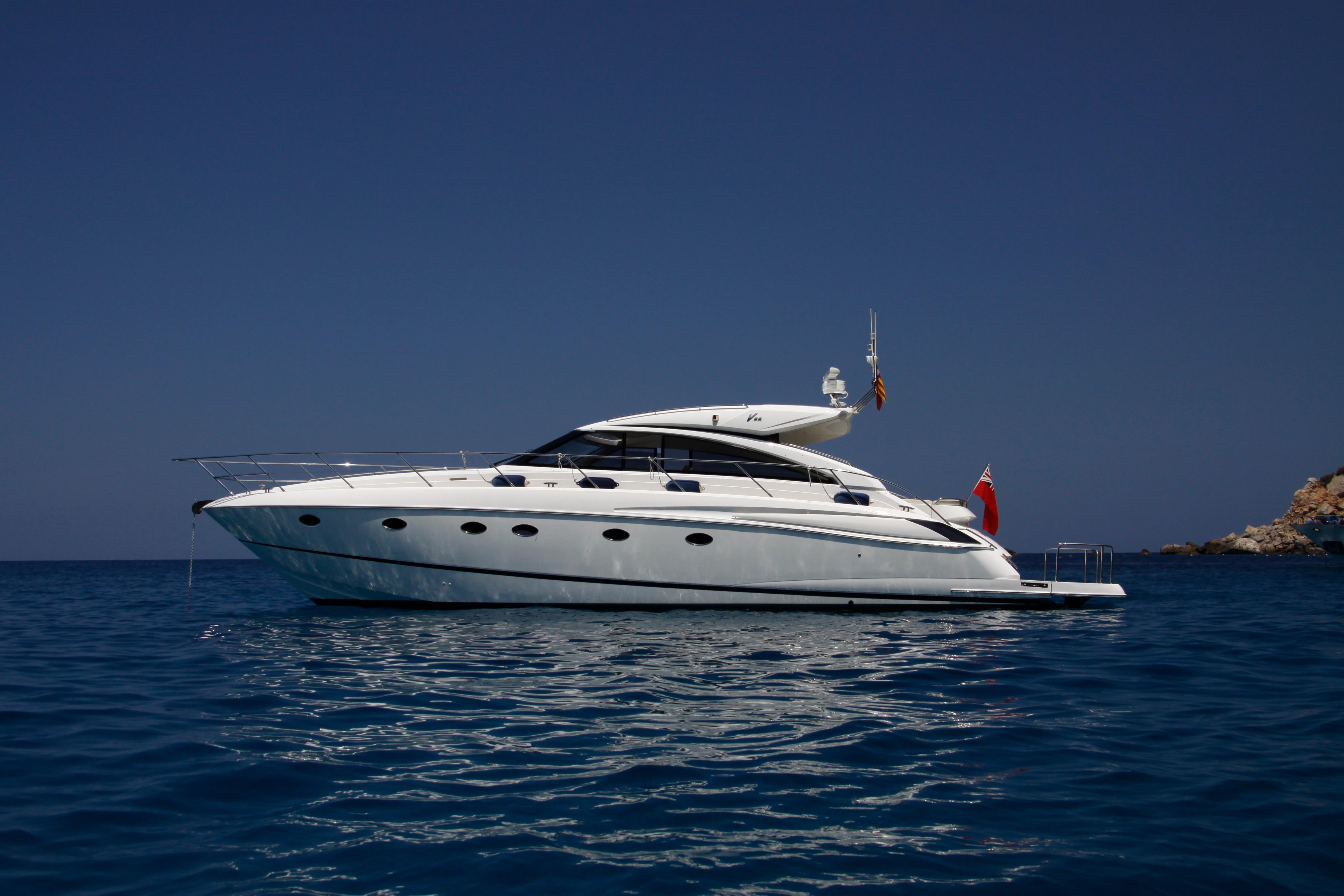 Tweedehands 2009 Princess V56 Nice, Alpes-Maritimes ( 06 ) 476,037 € - Alpes-Maritimes ( 06 ...