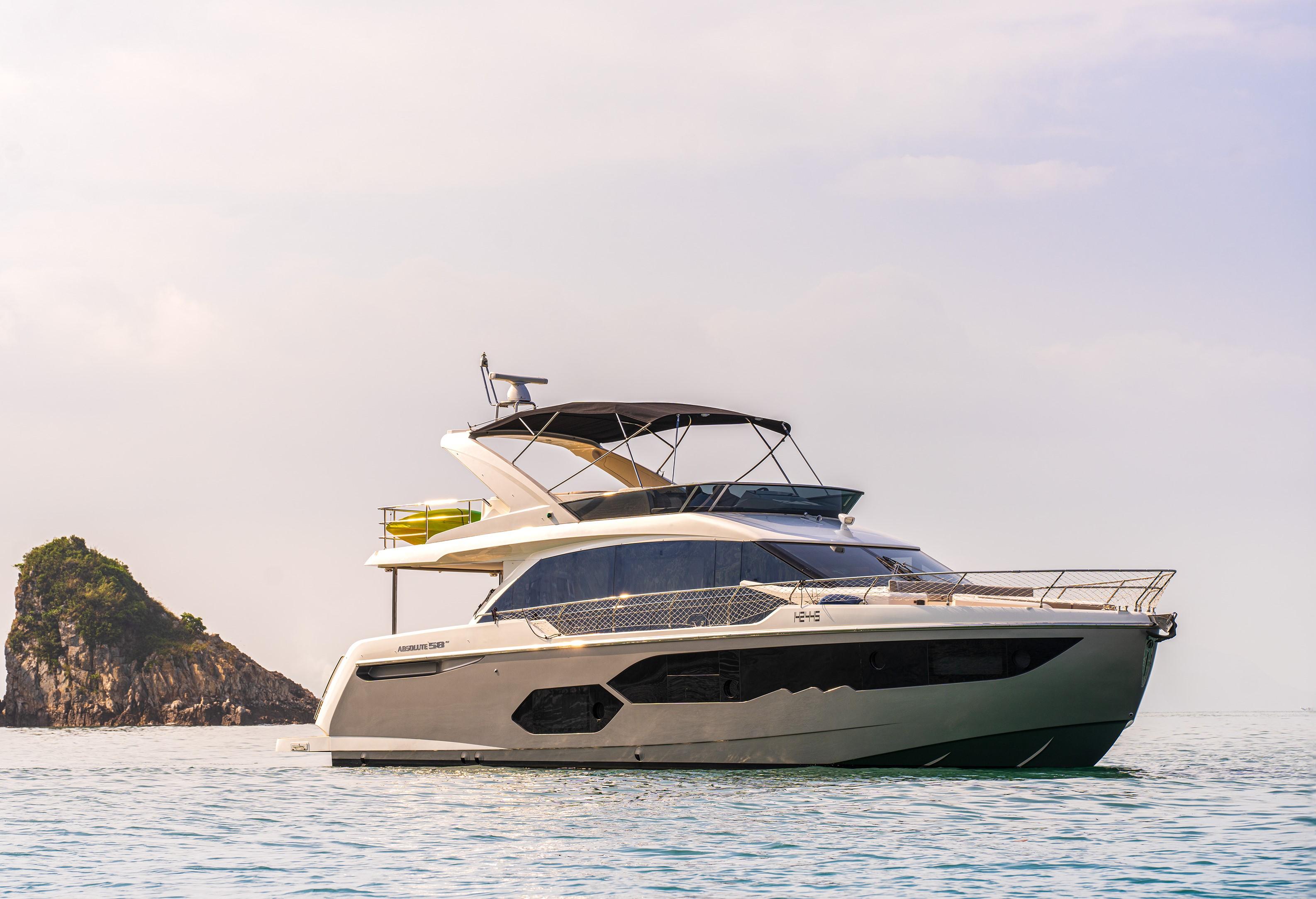 2017 Absolute 58 FLY Motor Yachts for sale - YachtWorld