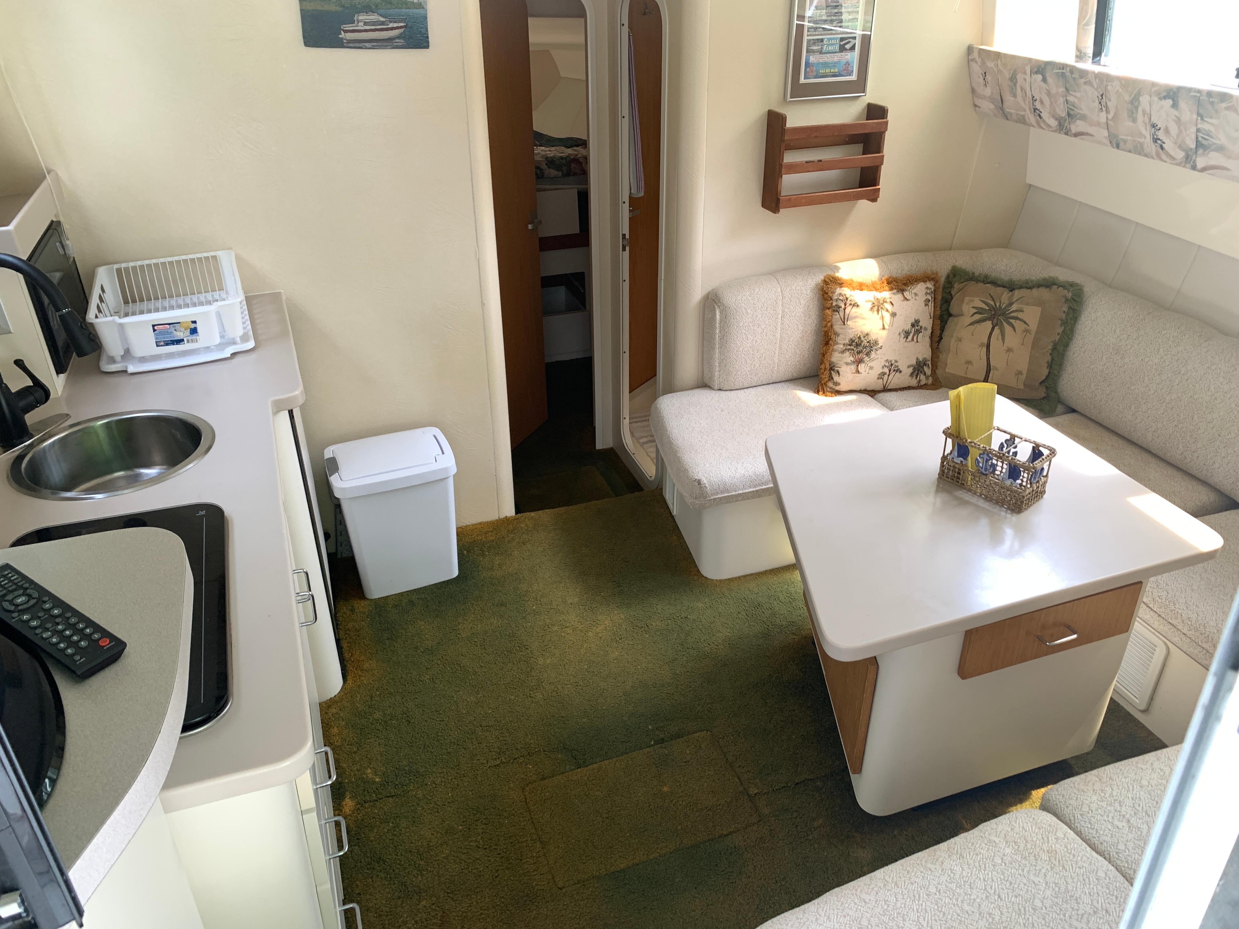 1994 Mainship 31 Sedan Bridge Troolarit myytävät - YachtWorld