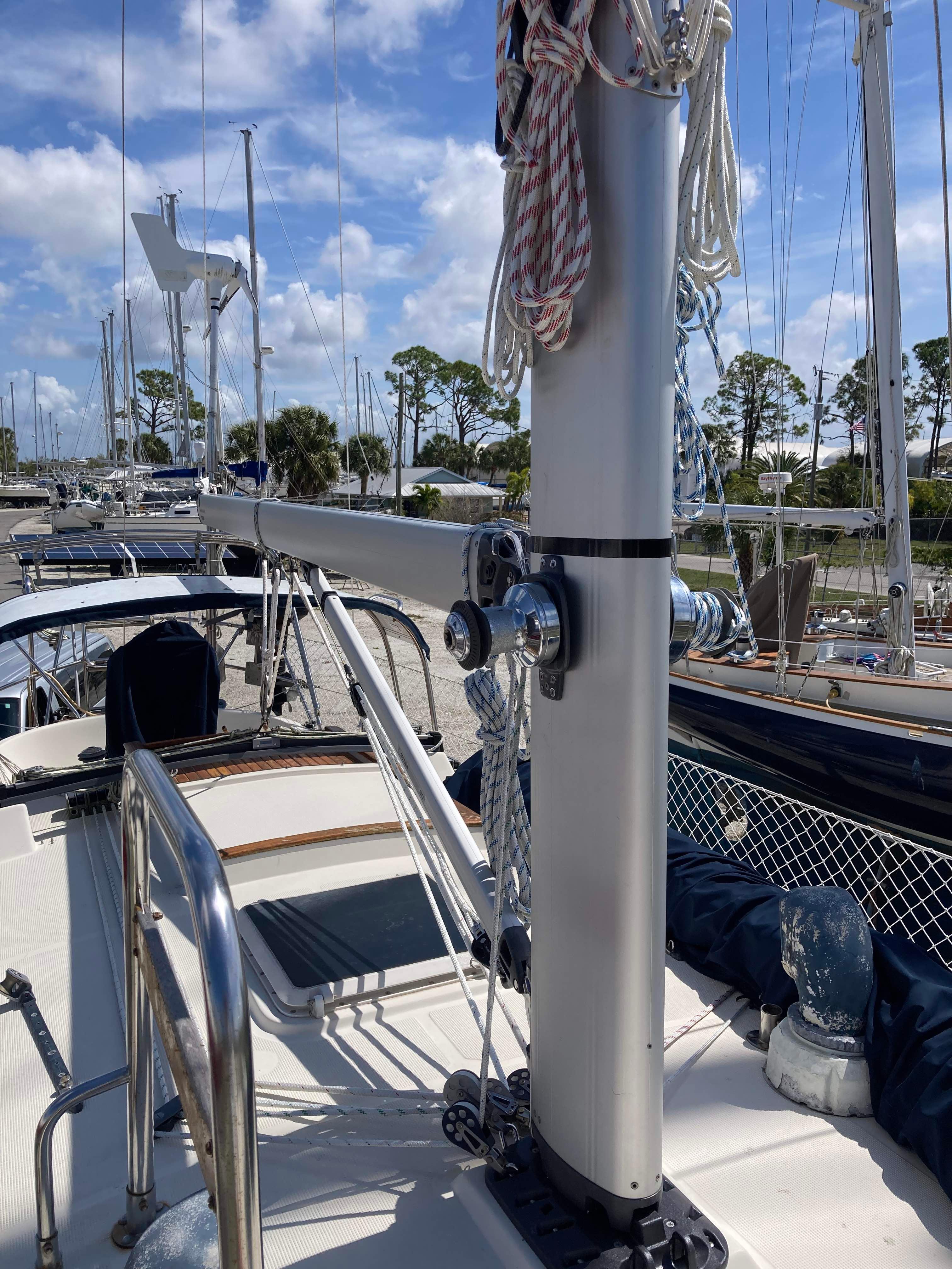 1994 Pacific Seacraft 37 Cruiser for sale - YachtWorld