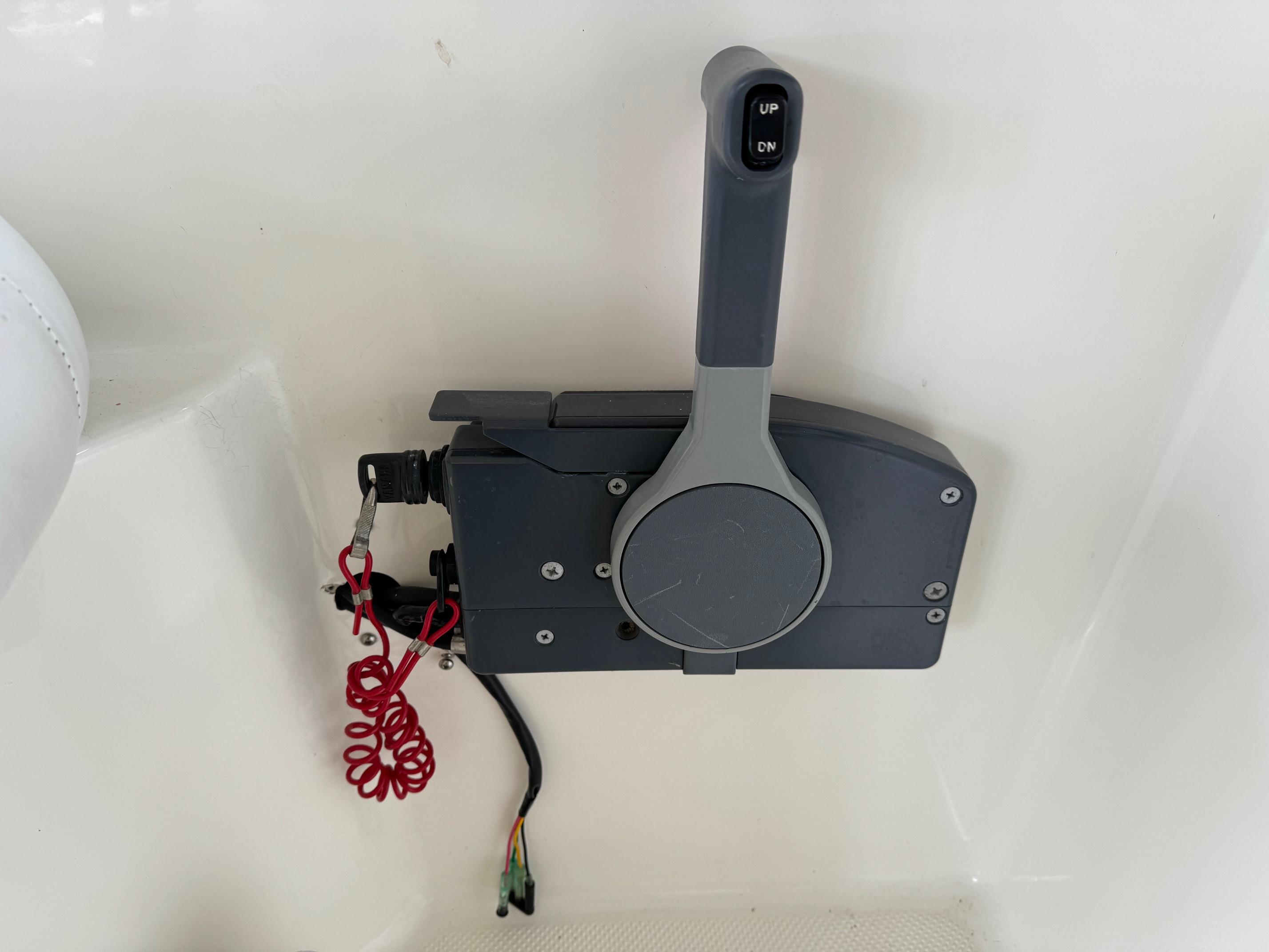 2003 Bayliner 2452 Classic Cruiser Cruiser for sale - YachtWorld