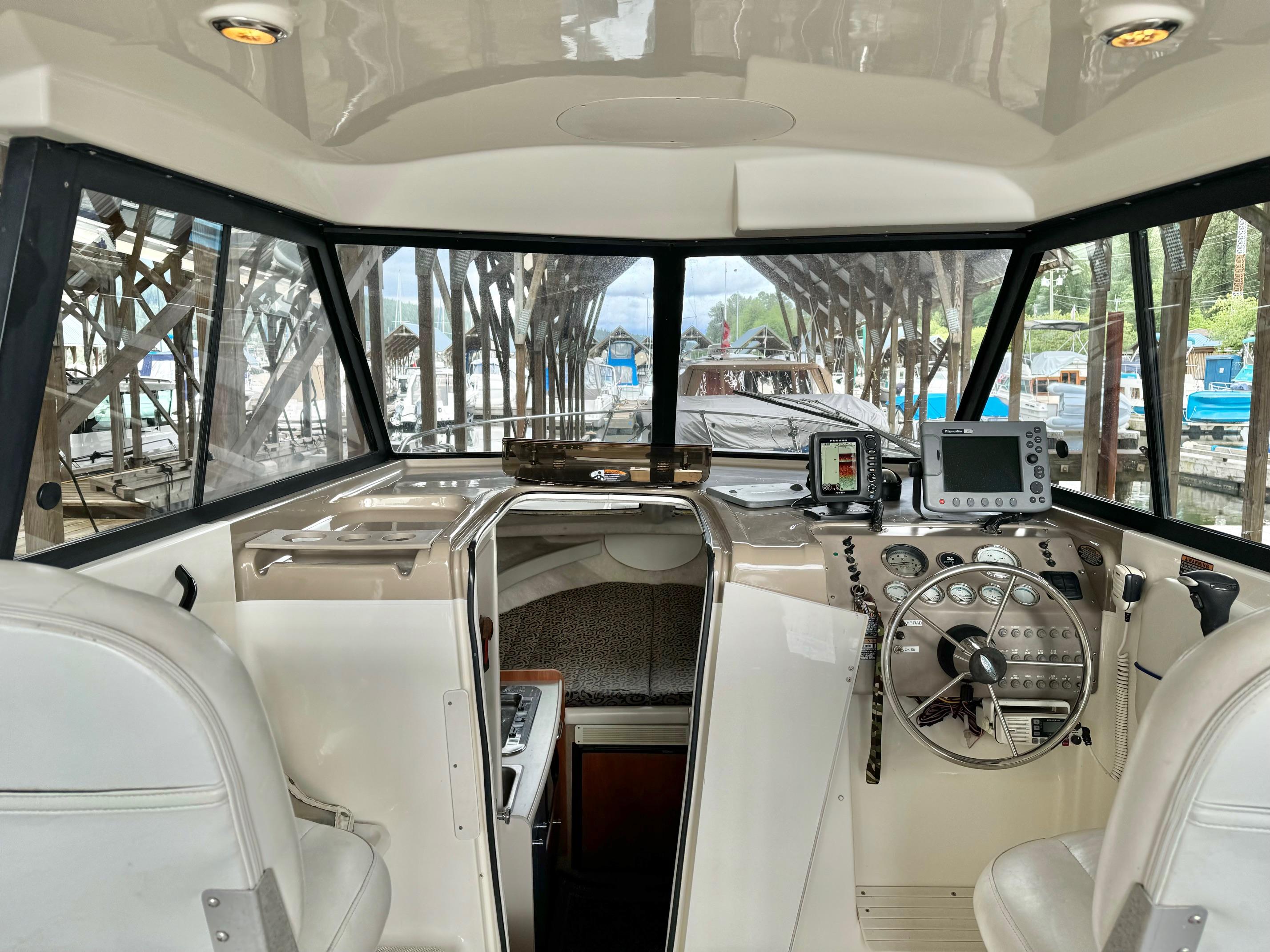 2003 Bayliner 2452 Classic Cruiser Cruiser for sale - YachtWorld