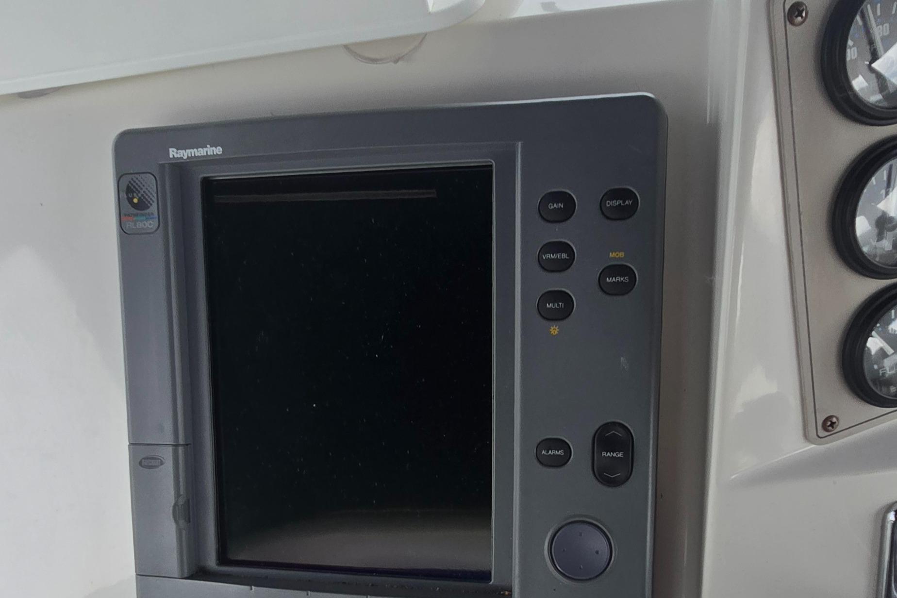 2000 Carver 356 Aft Cabin Motor Yacht Motor Yachts for sale - YachtWorld