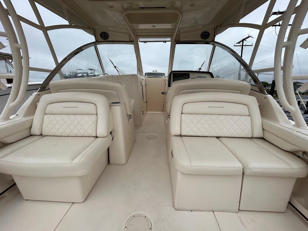 2019 Grady-White Freedom 325 Dual Console for sale - YachtWorld