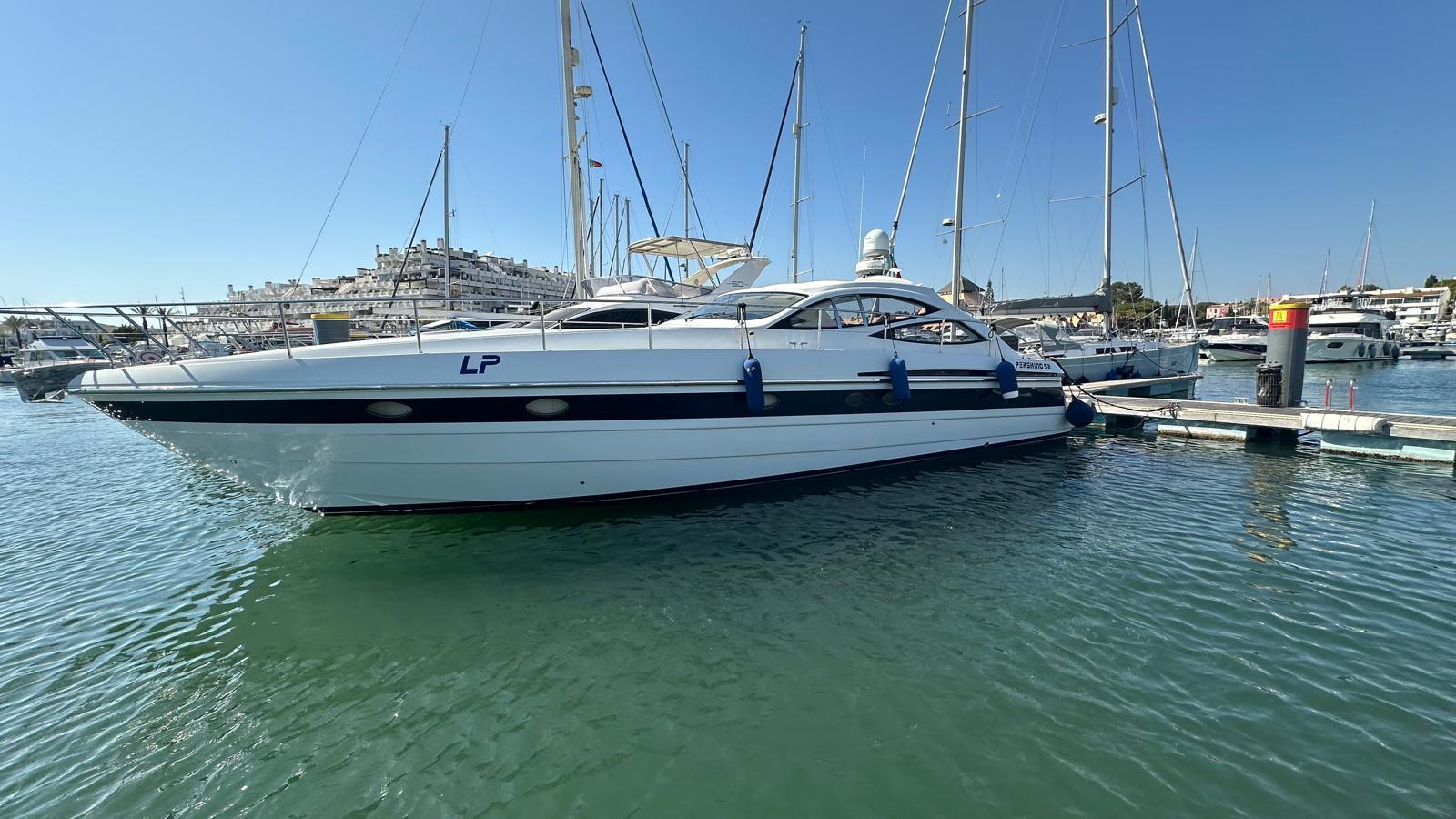 Tweedehands 2001 Pershing 52 Vilamoura, Portugal 290,000 € | Botentekoop