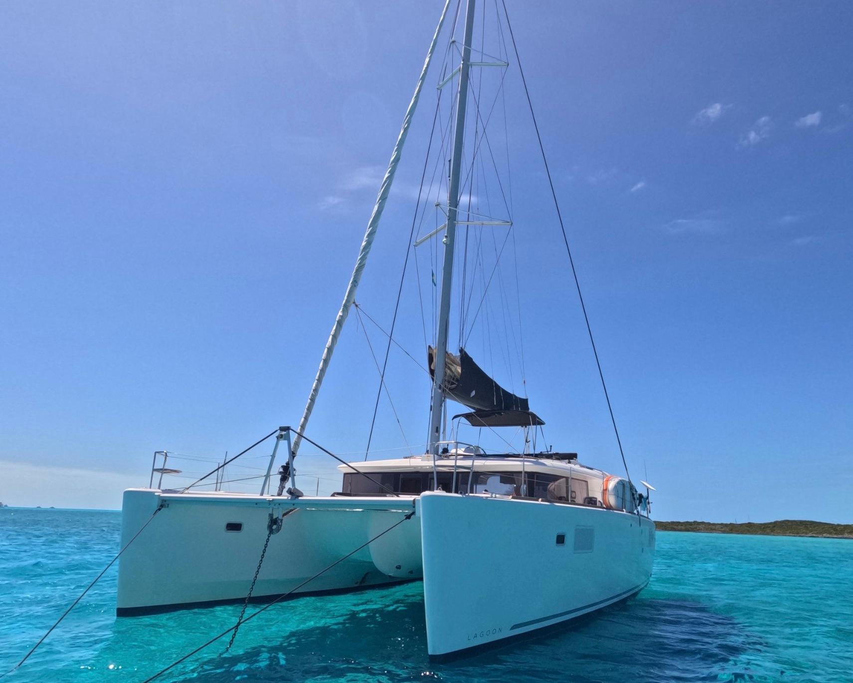 Used Lagoon 450 F - iNautia