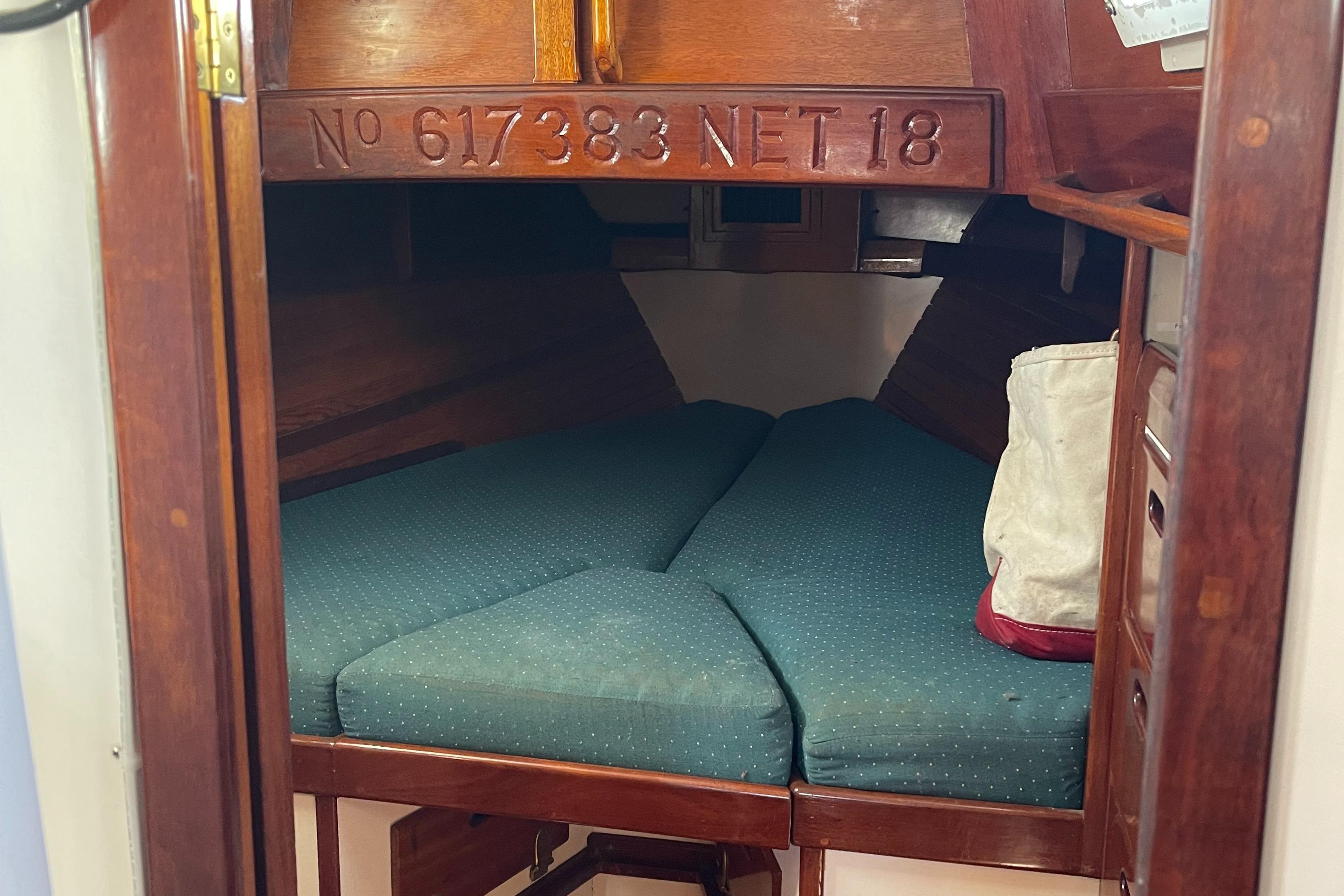 1980 Cherubini 44 Cruiser for sale - YachtWorld