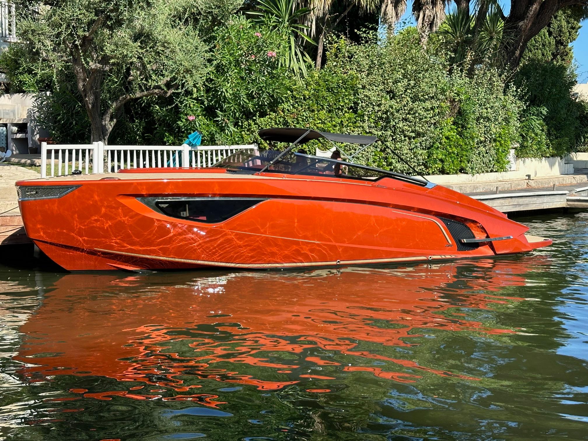 Flynt 956 10m 2023, Motorcruisers - Var ( 83 ) | Boot24