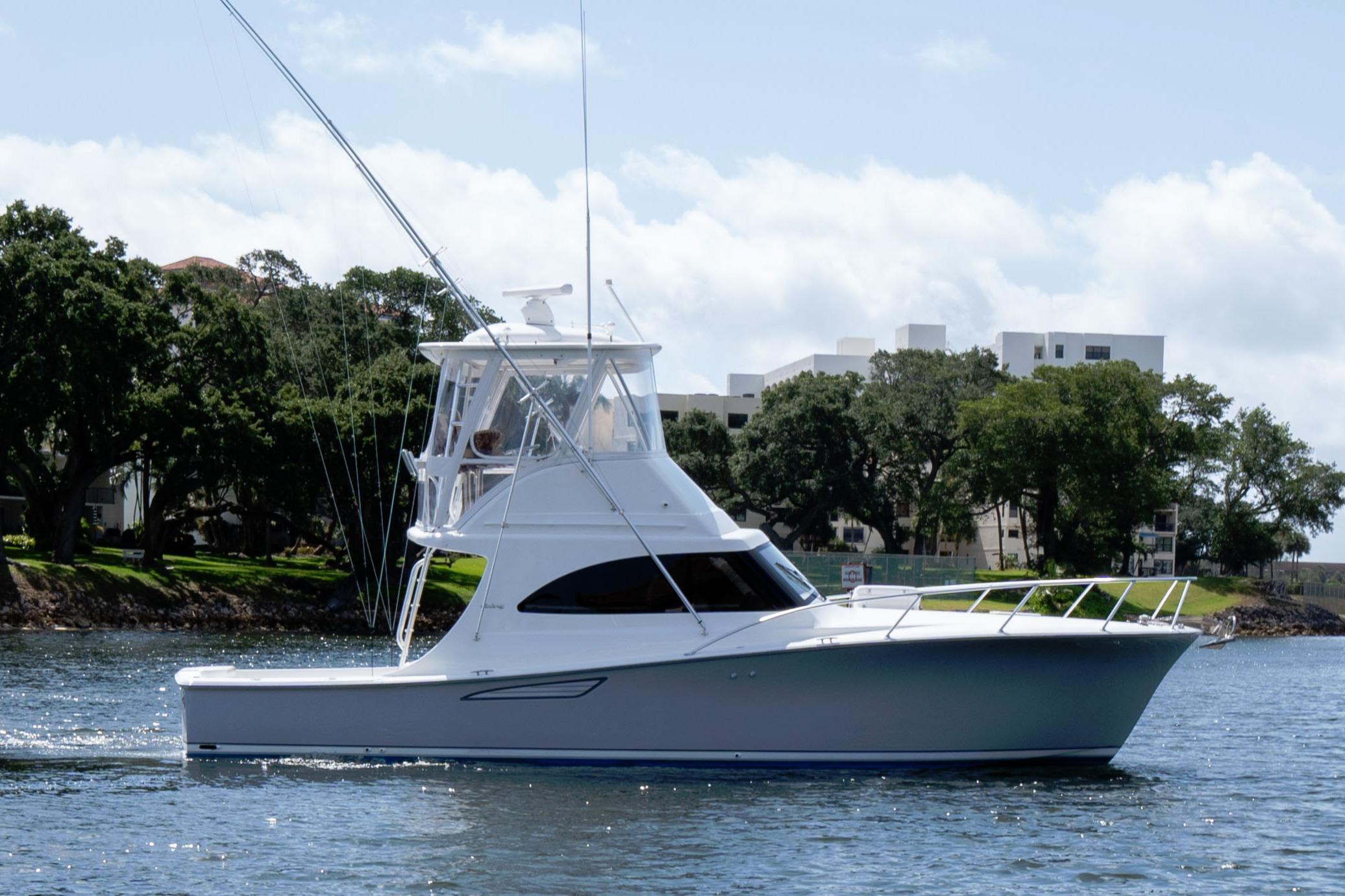 Power boats for sale | YachtWorld