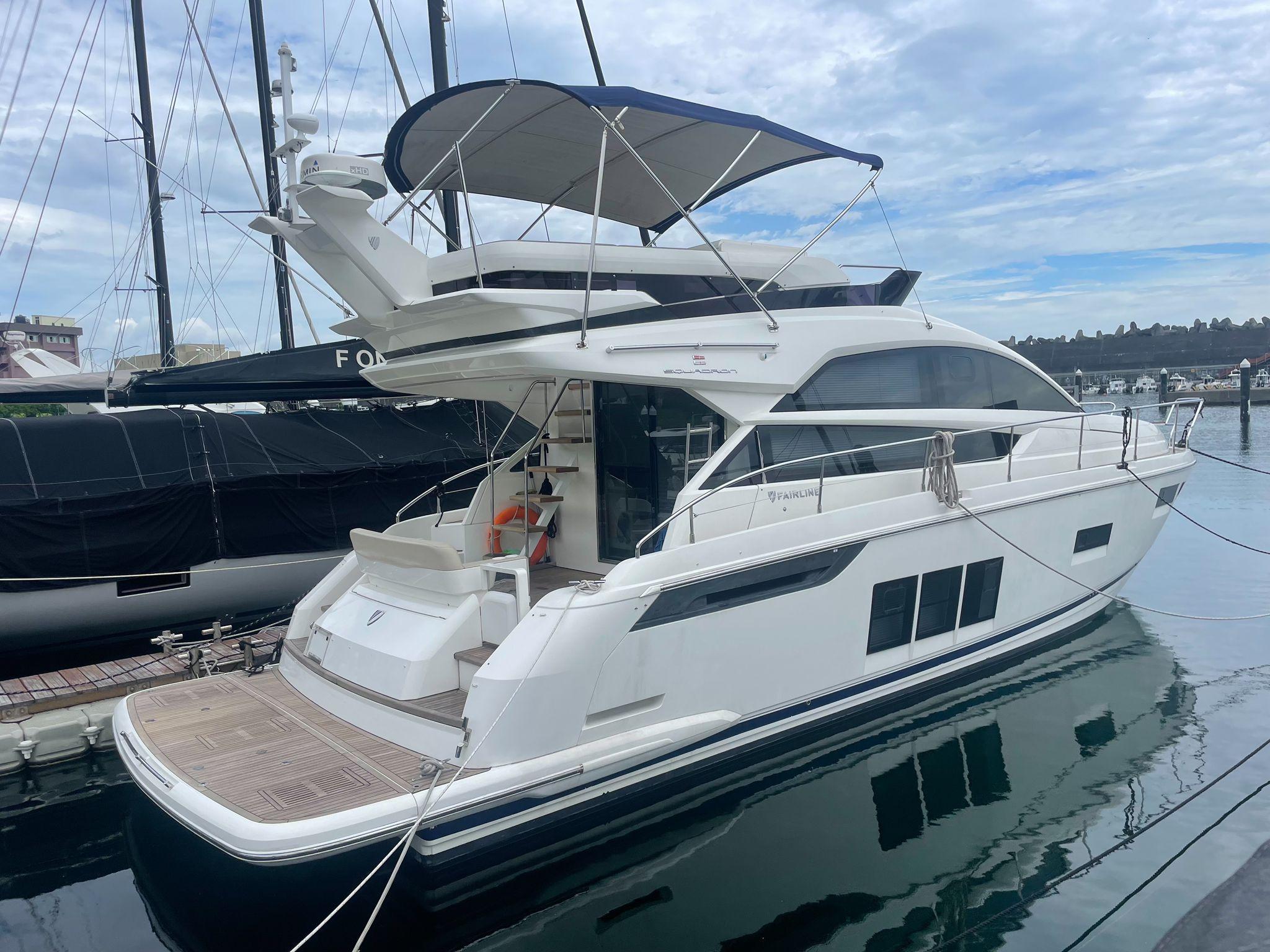 2016 Fairline Squadron 48 Flybridge for sale - YachtWorld