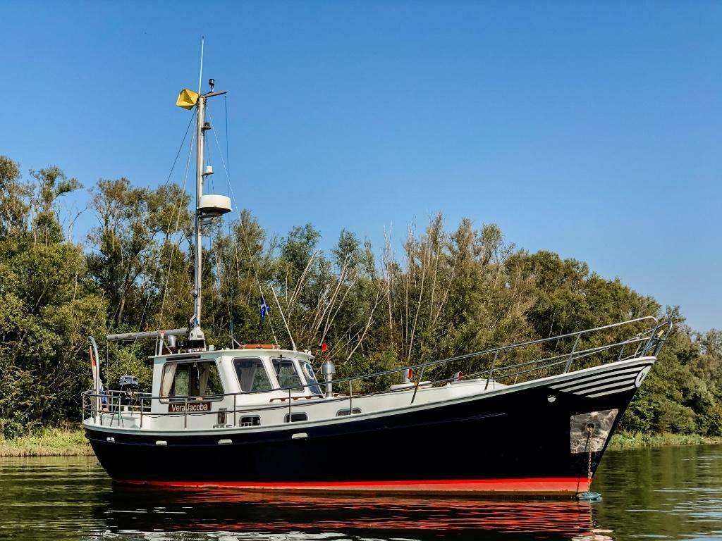 Tweedehands 1979 Custom Van Waveren.Kotter Jirnsum, Nederland 79,000 ...