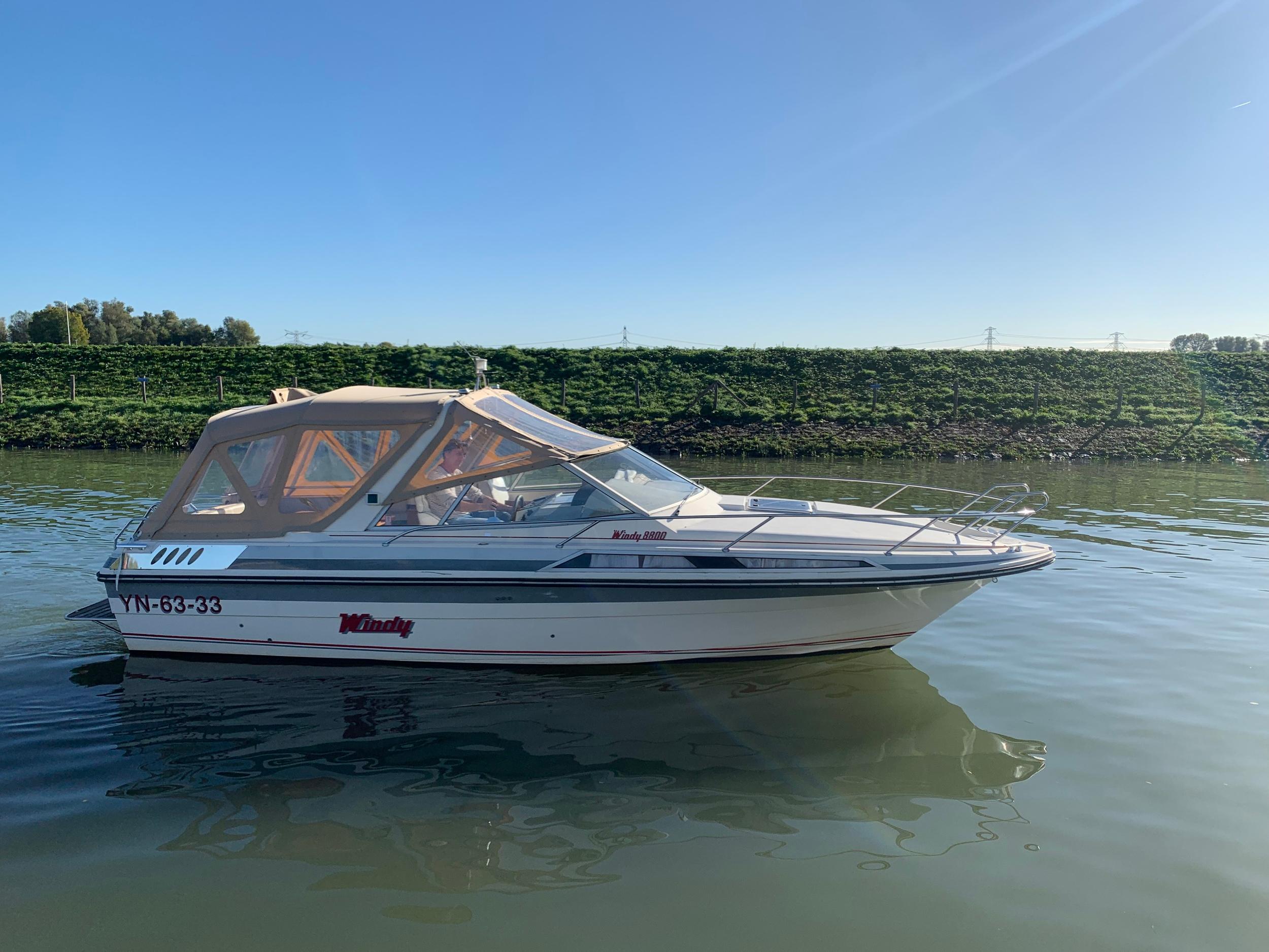 Windy 8800 | 1989 | 9m | Boatshop24